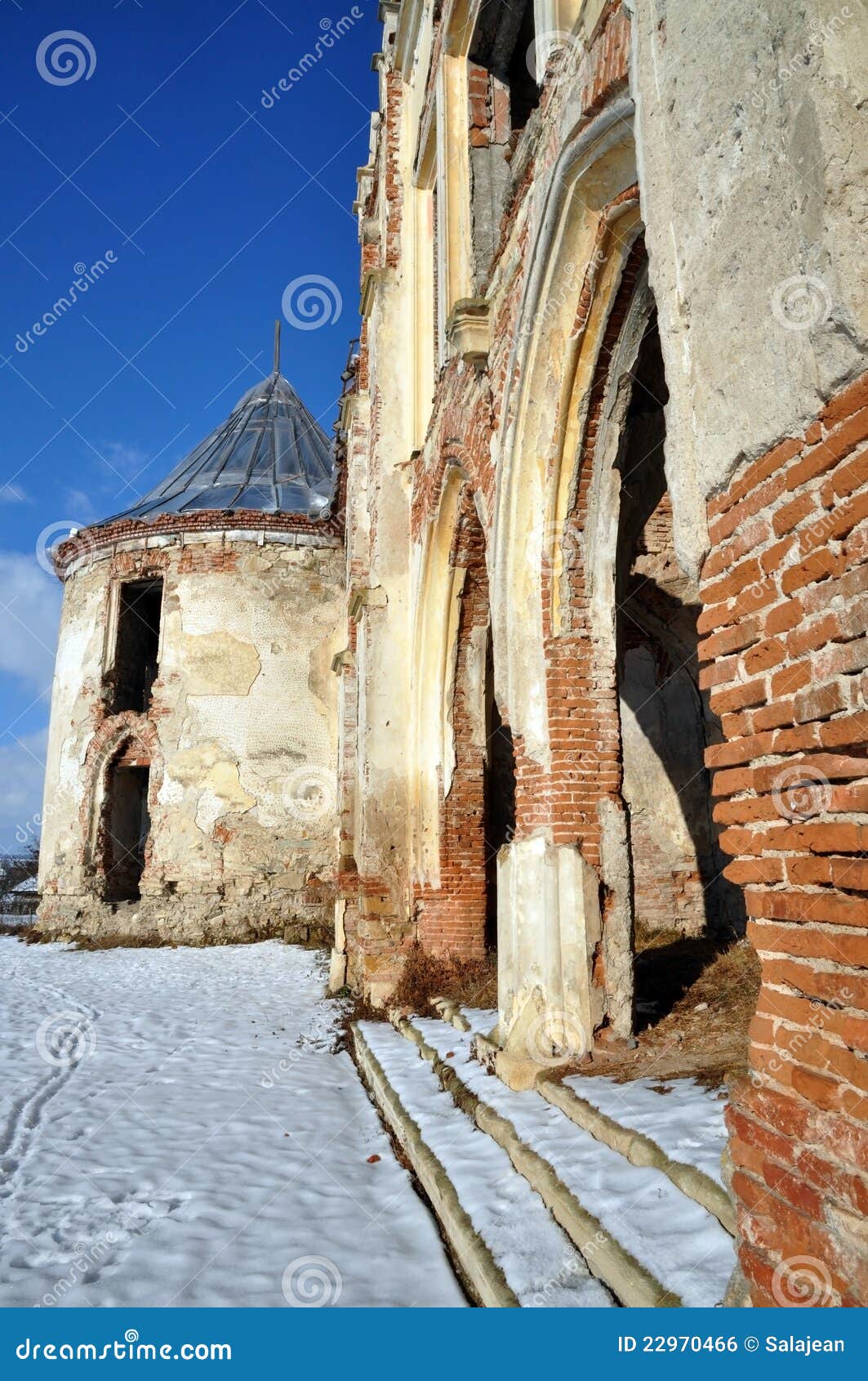 The Ruins of Banffy Castle in Bontida, Romania Stock Photo - Image of ...