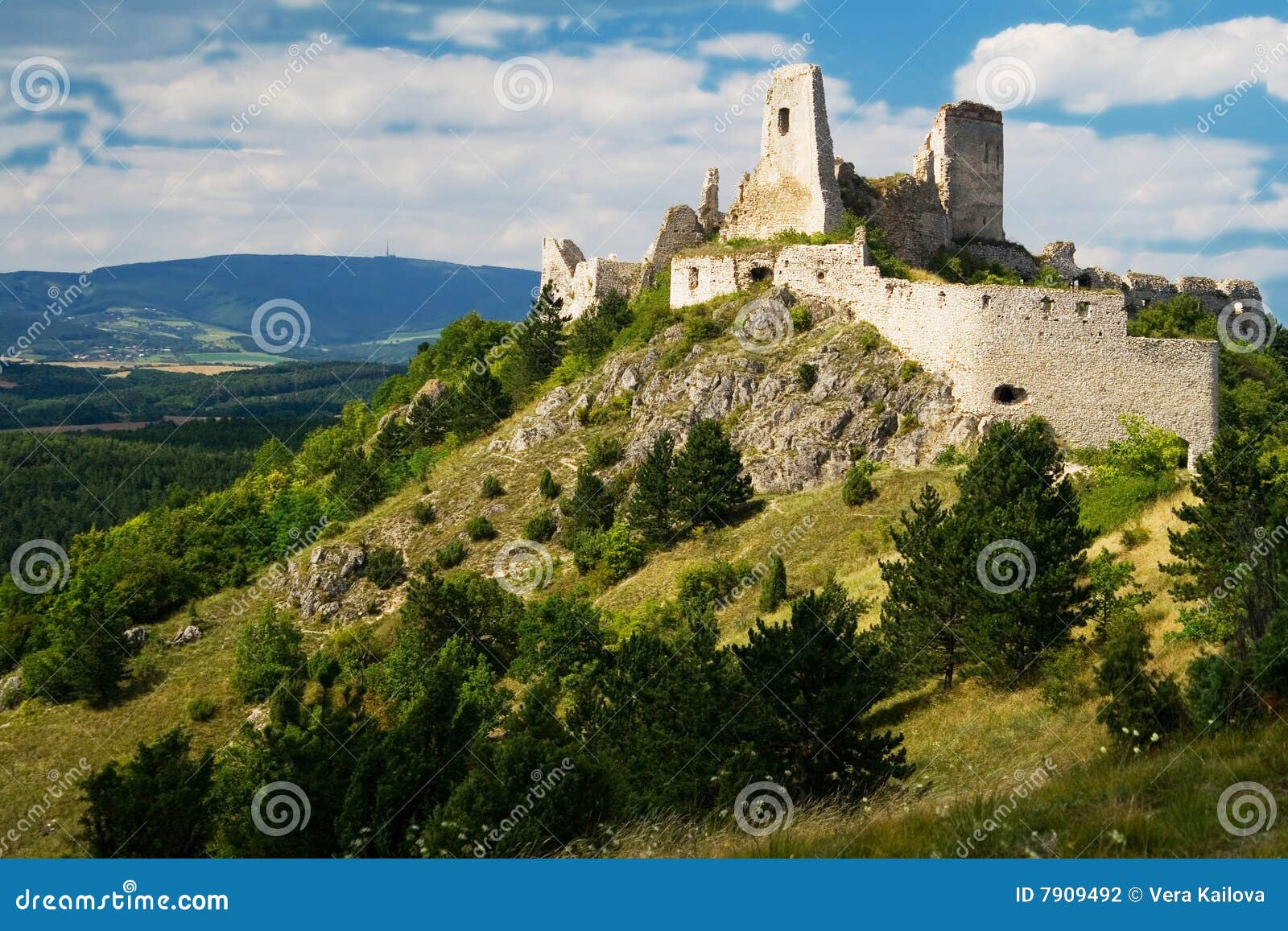 The Ruins of Castle Cachtice Stock Photo - Image of europe, summer: 7909492