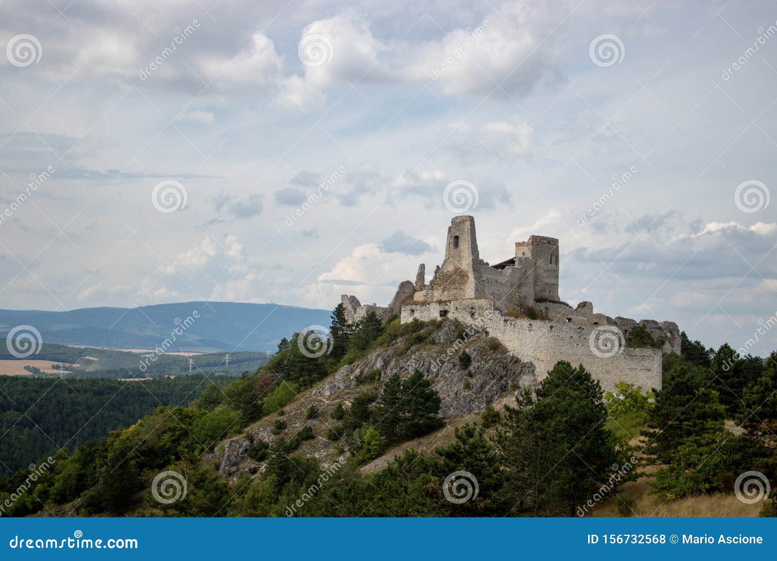 Cachtice castle editorial stock photo. Image of castle - 156732568