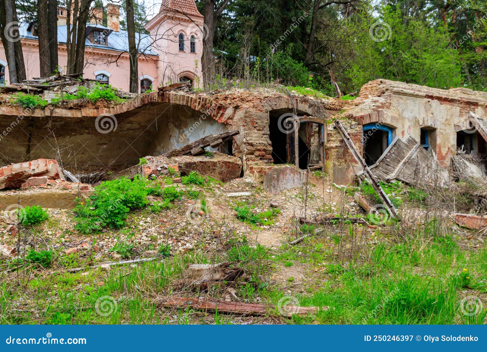 The Ruins of Destroyed Building Stock Image - Image of catastrophe ...