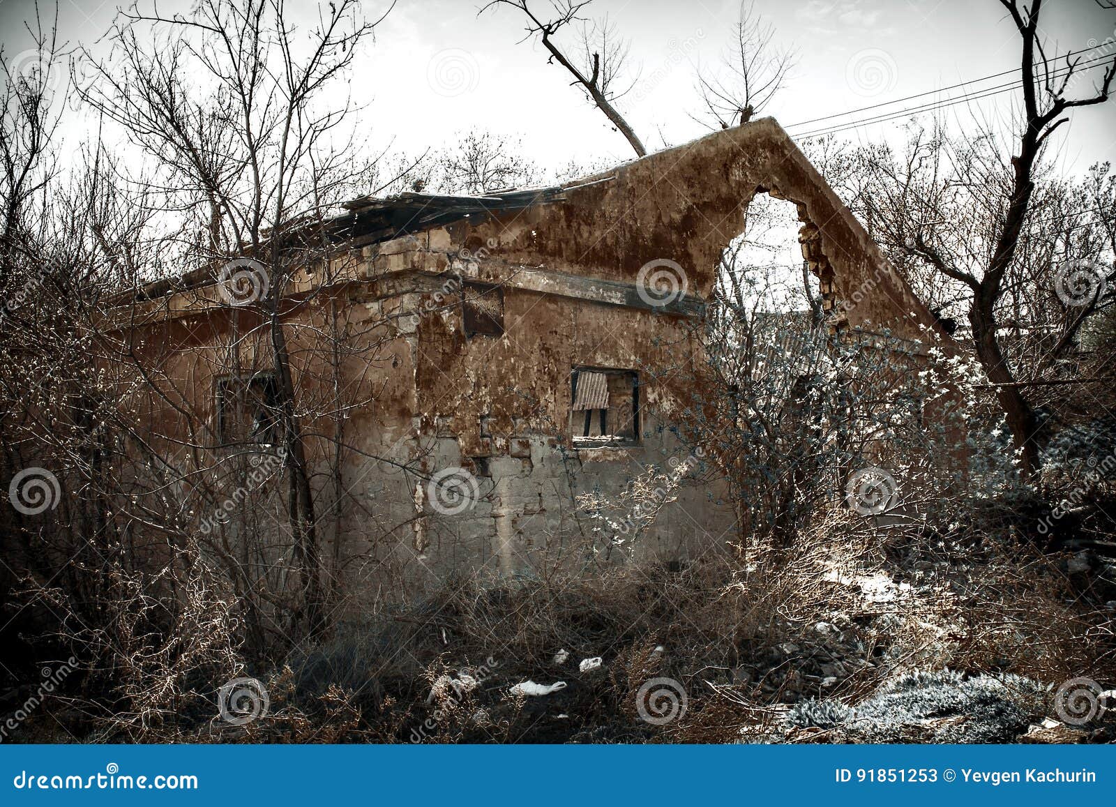 Ruins of the Destroyed Building Stock Image - Image of construction ...