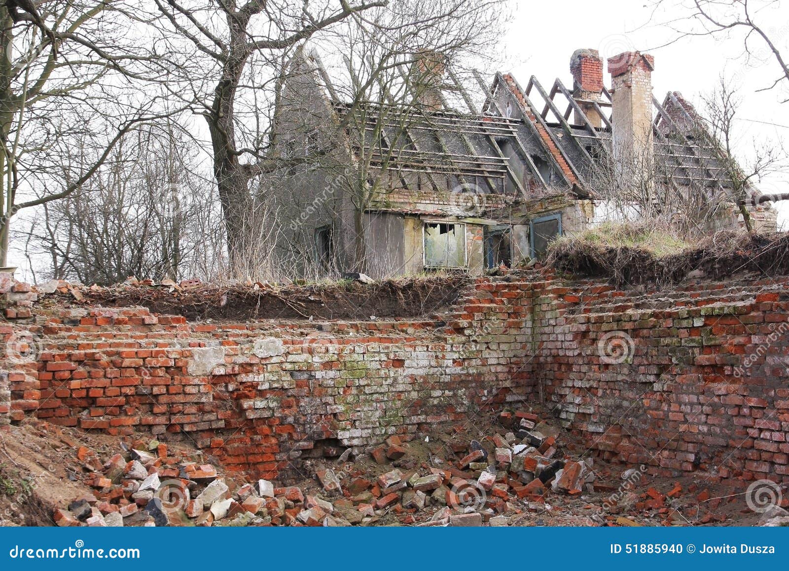 Ruins stock photo. Image of destroyed, home, outdoor - 51885940
