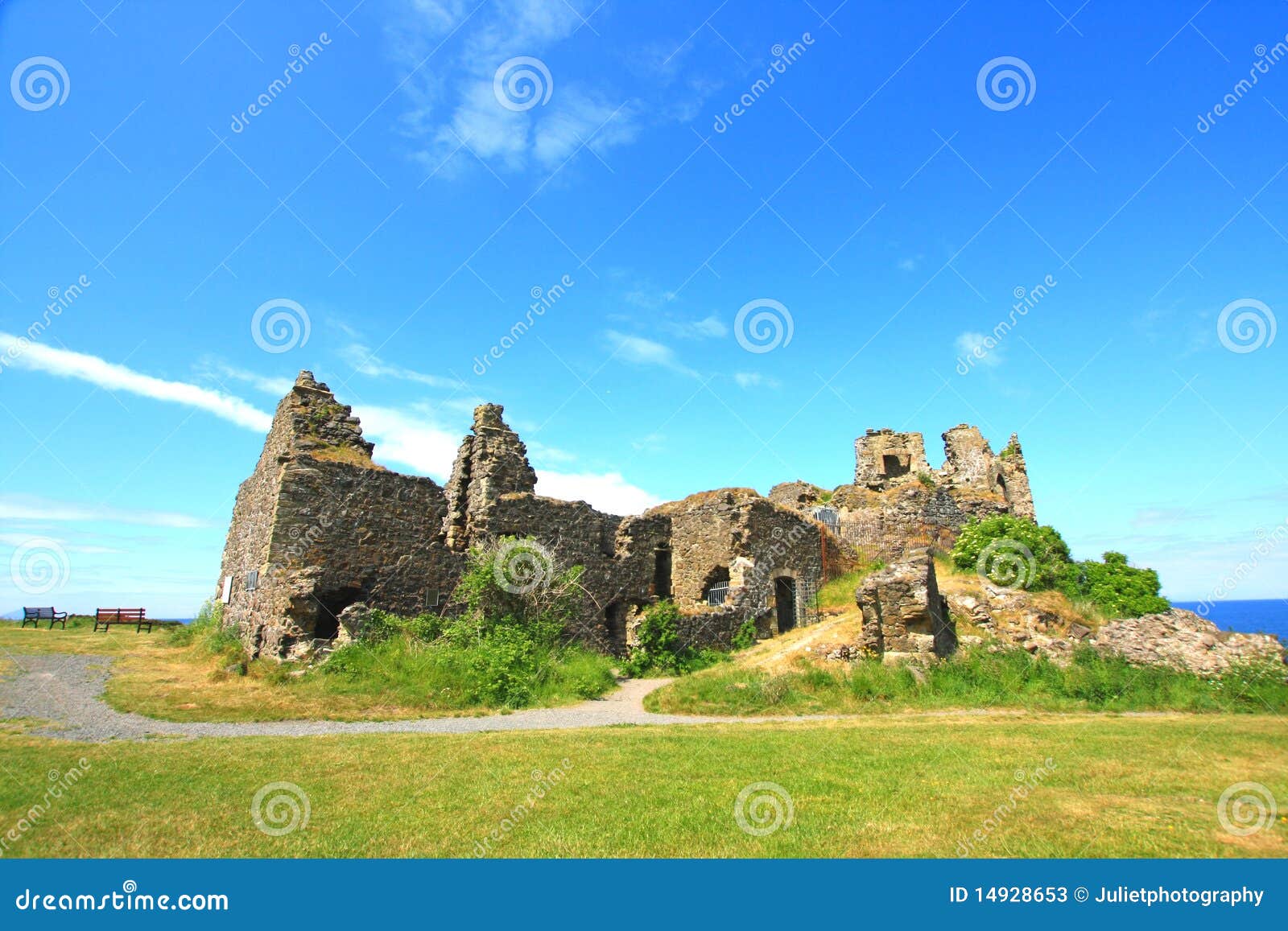 Ruins of Dunure Castle stock image. Image of archeology - 14928653