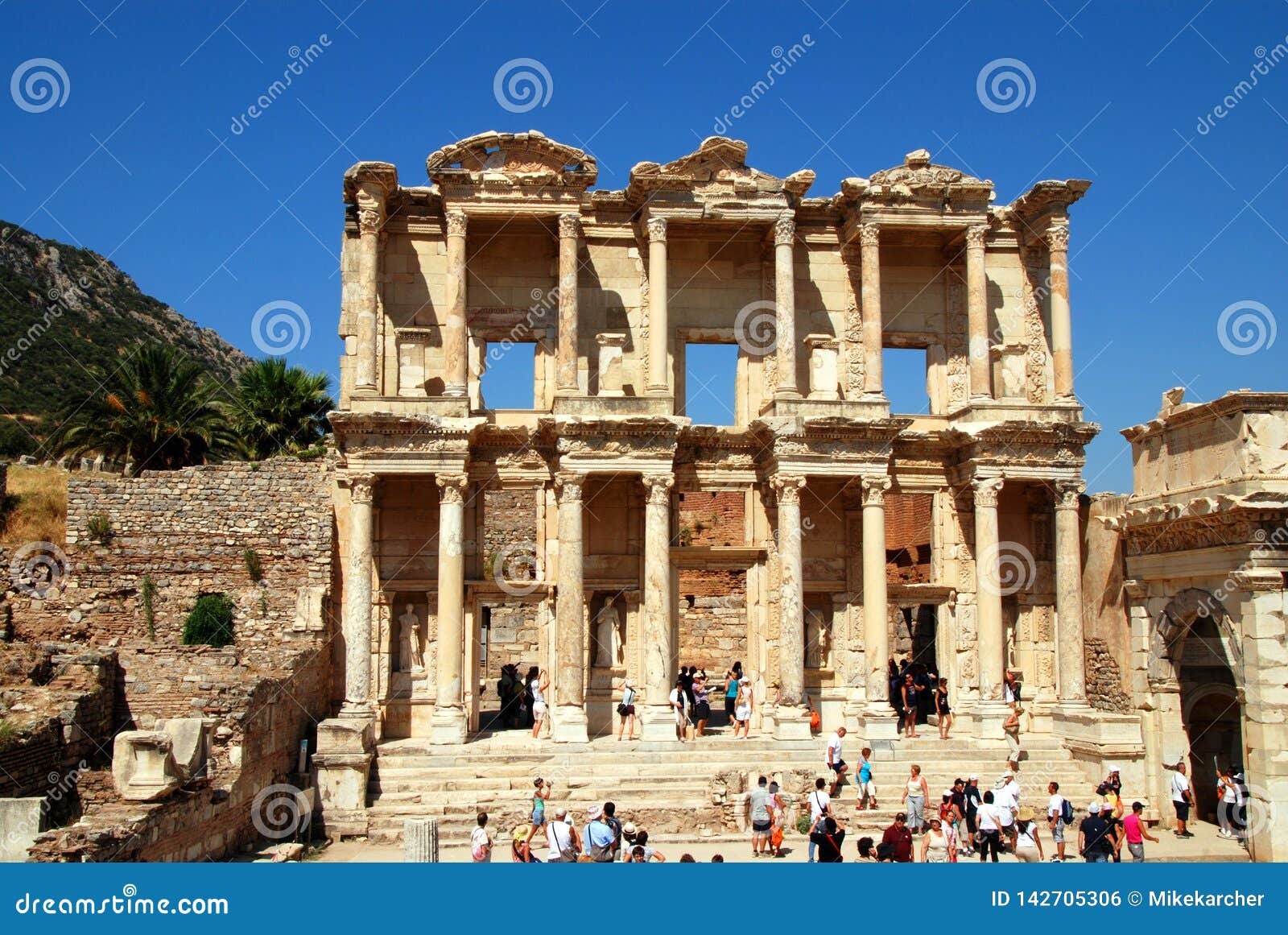 Ruins of Ephesos editorial photo. Image of ephesos, travel - 142705306