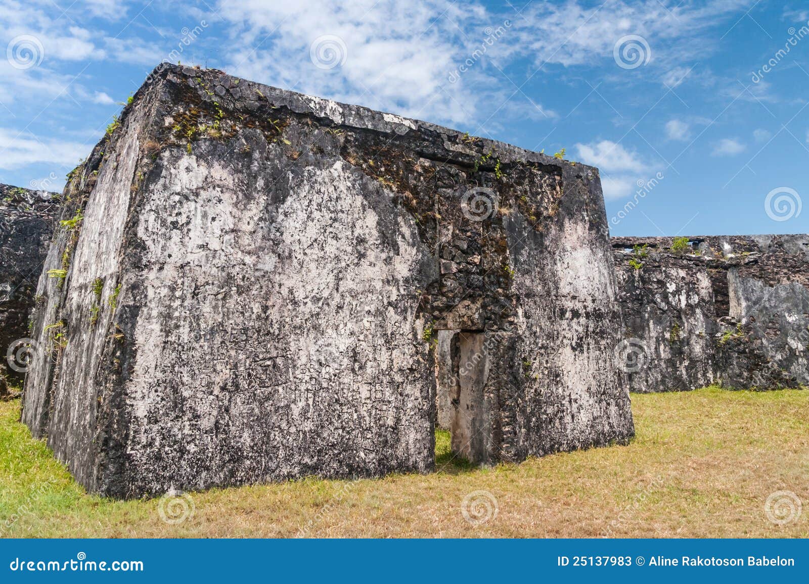 Ruins of fortification stock image. Image of rock, arch - 25137983