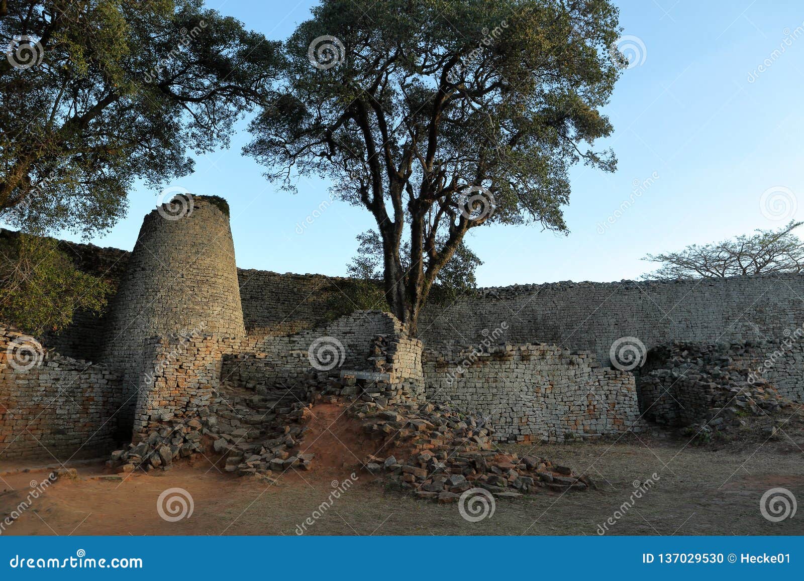 The Ruins of Great Zimbabwe Stock Photo - Image of scenic, stone: 137029530