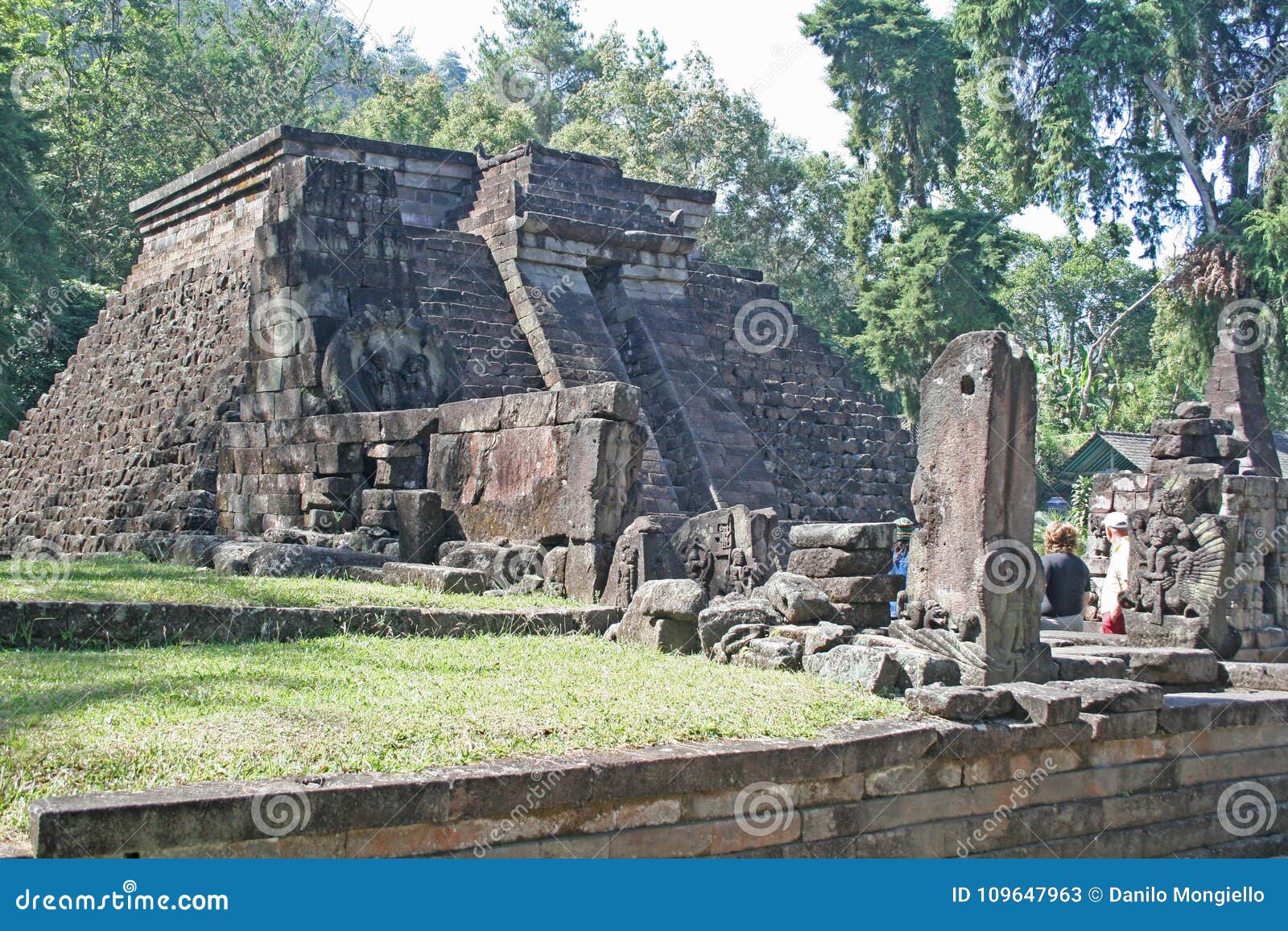 Sukuh pyramid editorial stock photo. Image of candi - 109647963
