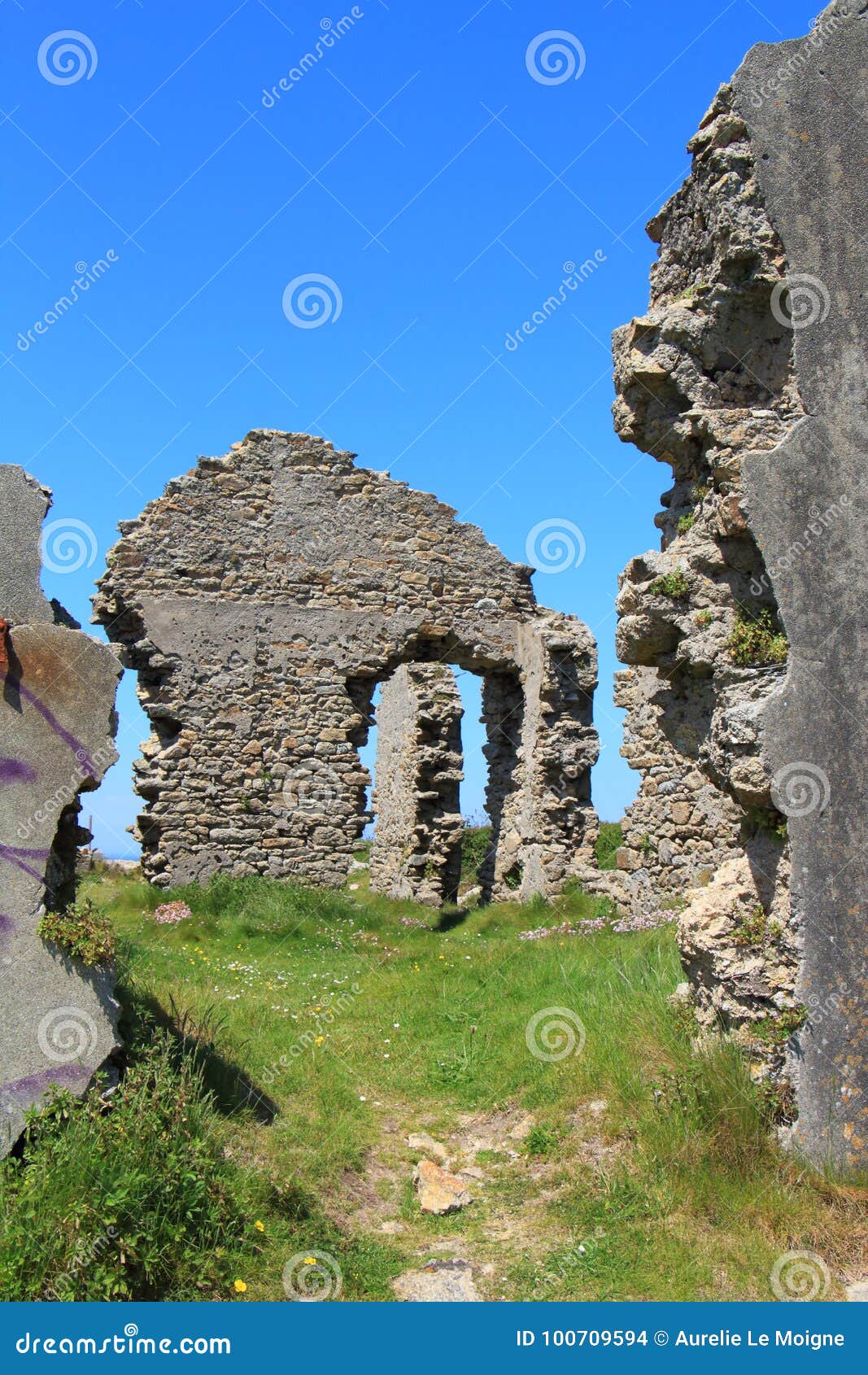 Ruins of an house stock photo. Image of collapse, ruin - 100709594