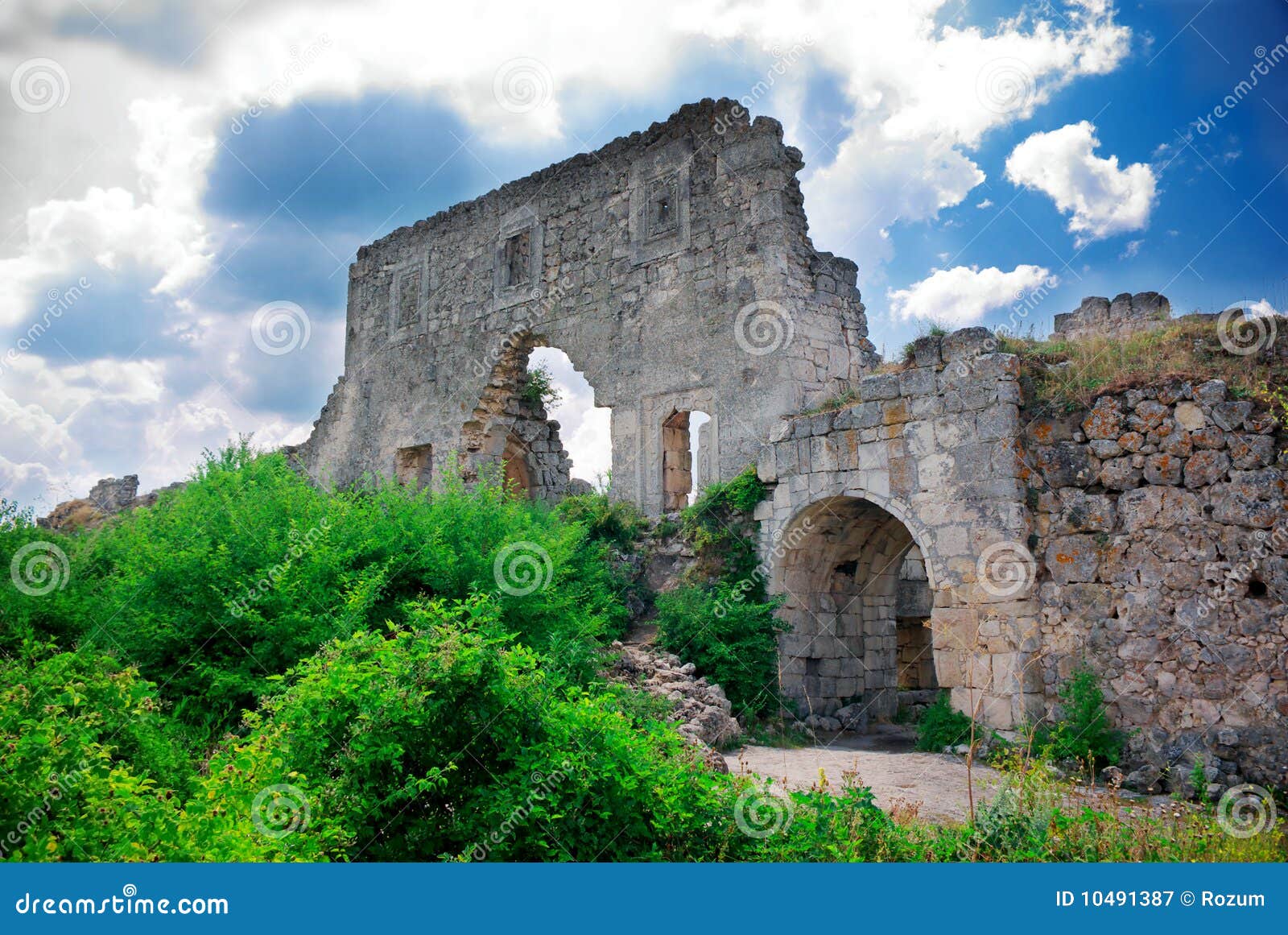 Ruins of old castle stock image. Image of structure, demolish - 10491387