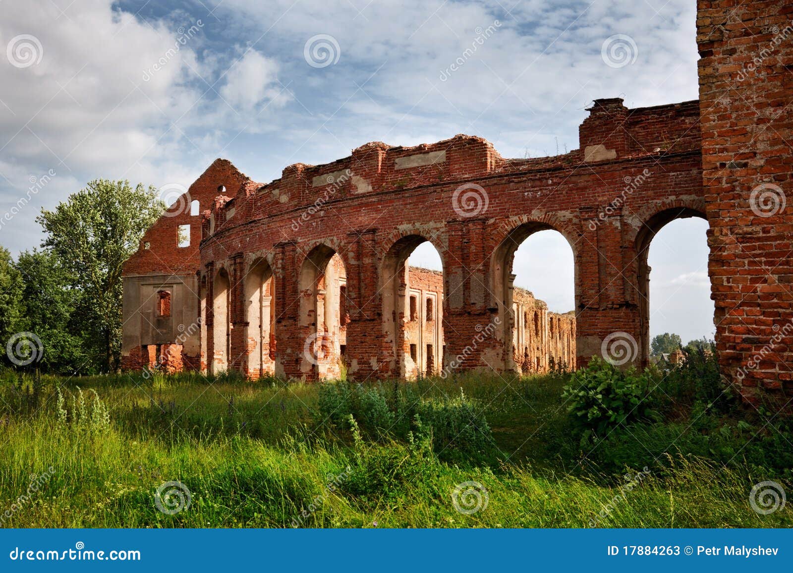 Ruins of old castle stock image. Image of fort, ruin - 17884263