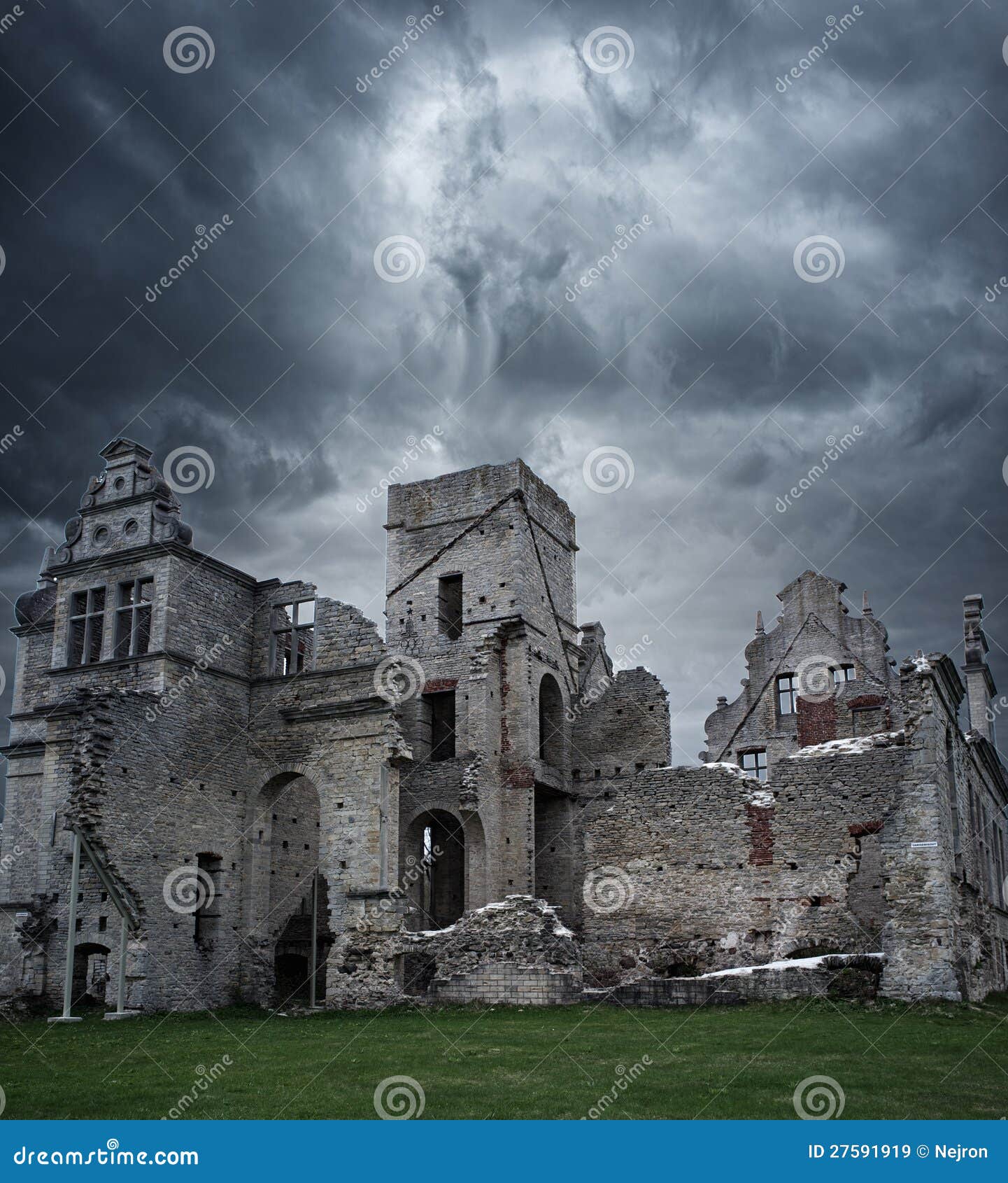 Ruins of old house stock image. Image of linden, grey - 27591919