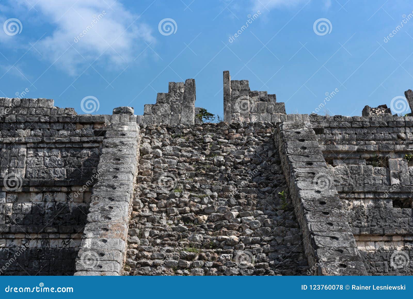 Ruins, Pyramid And Temples In Chichen Itza, Yucatan, Mexico Royalty ...