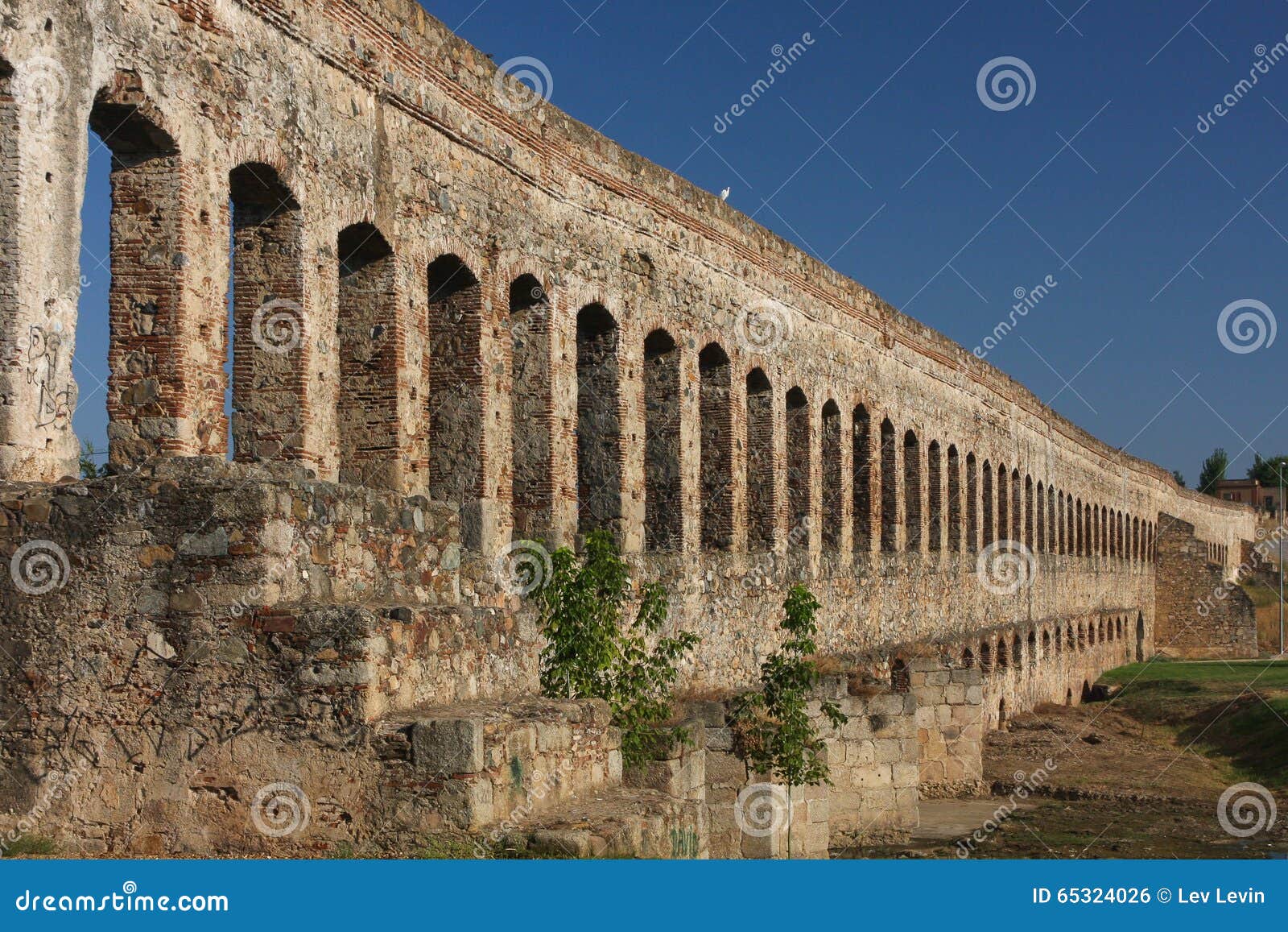 Ruins of Roman Aqueduct, Merida Stock Photo - Image of historic, travel ...