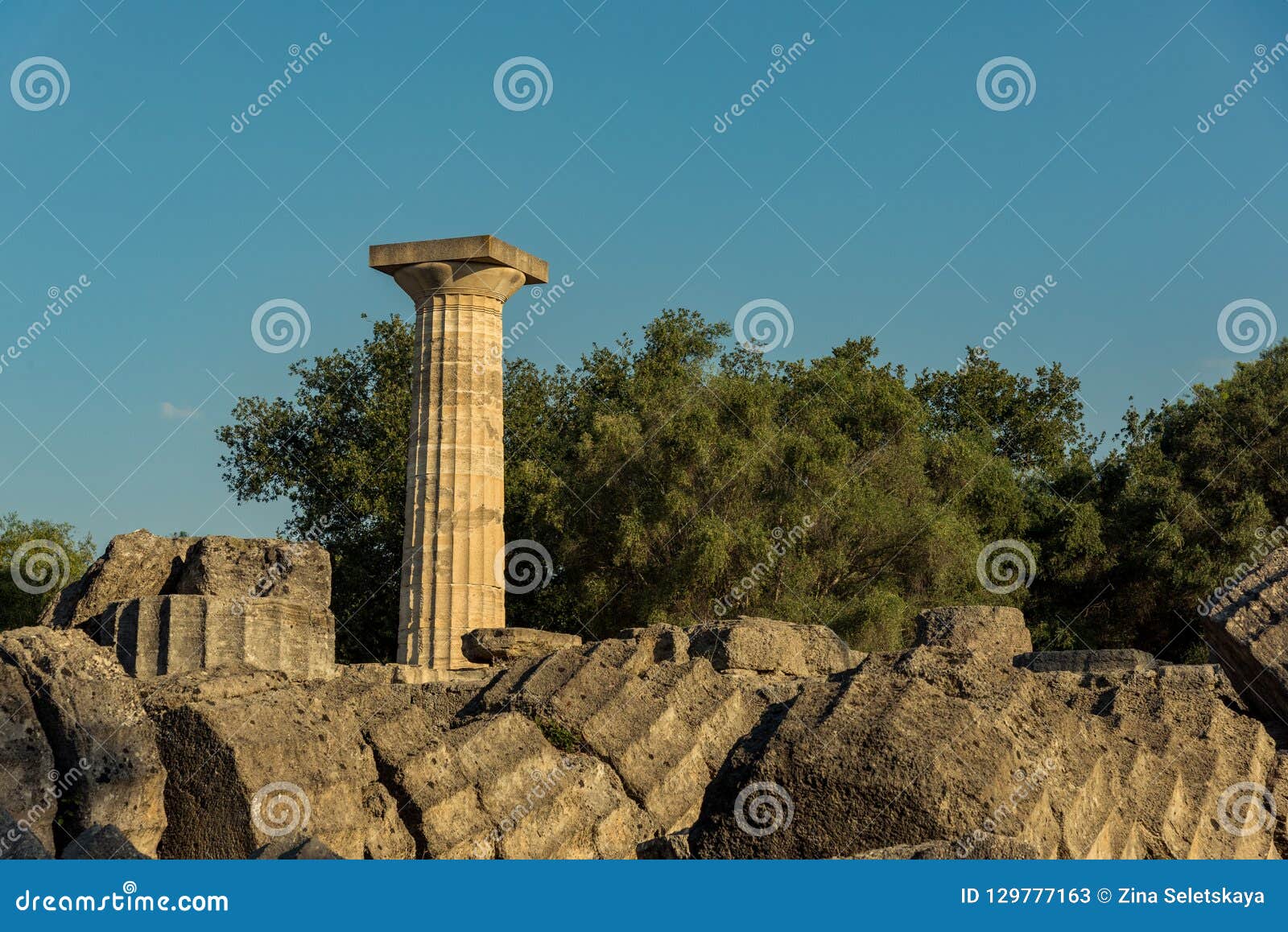 Ruins of the Temple of Zeus, Olympia Stock Image - Image of olympia ...