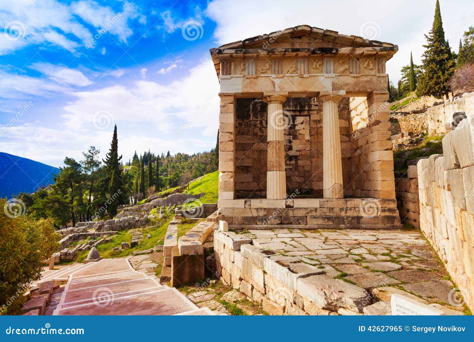 Ruins of Thesaurus Building Stock Image - Image of marble, ionic: 42627965