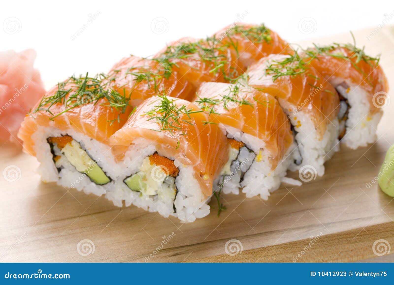 Rullar sushi fotografering för bildbyråer. Bild av sushi - 10412923