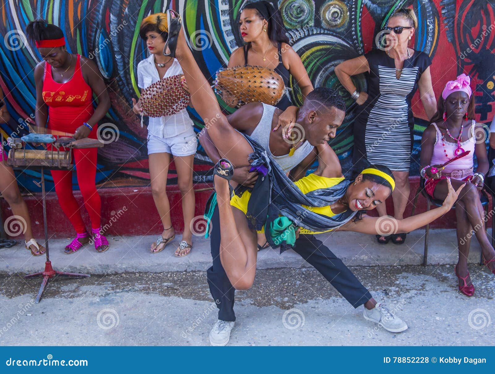 Rumba em Havana Cuba foto de stock editorial. Imagem de execute - 78852228