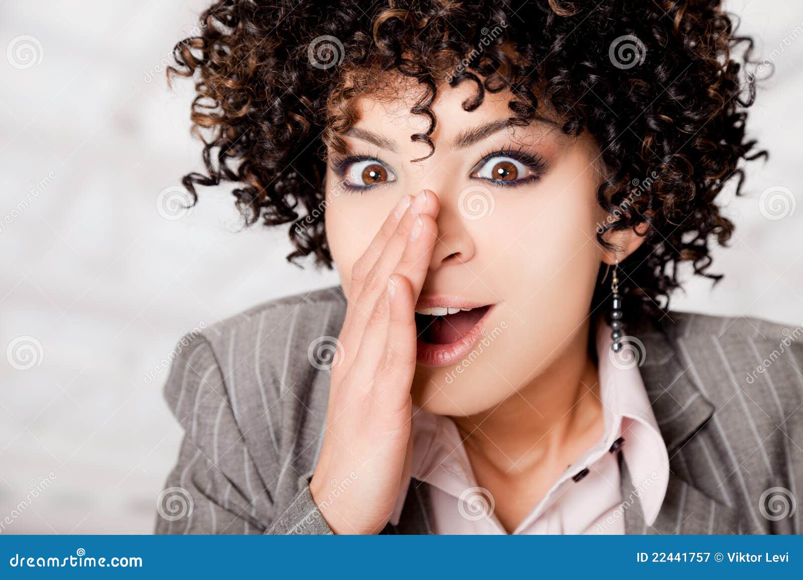 Rumeur femelle image stock. Image du geste, regarder - 22441757