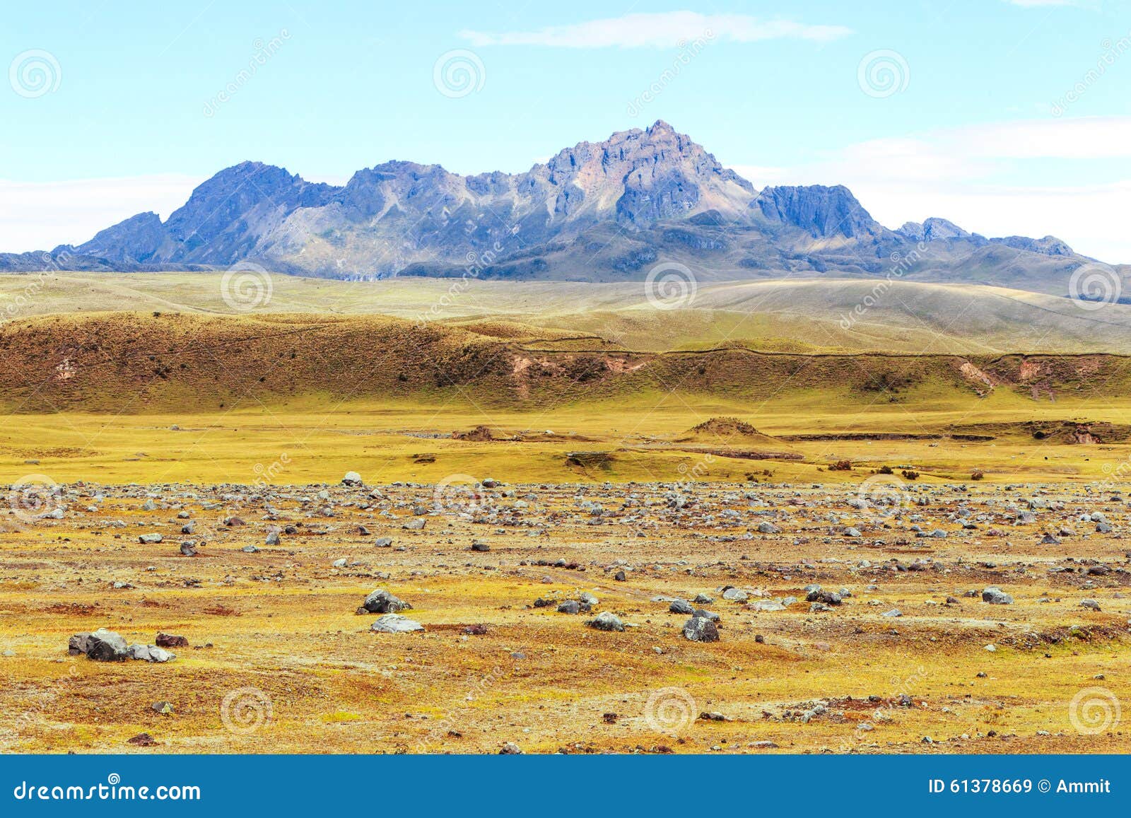 Ruminahui Volcano in Ecuador Imagen de archivo - Imagen de exterior ...
