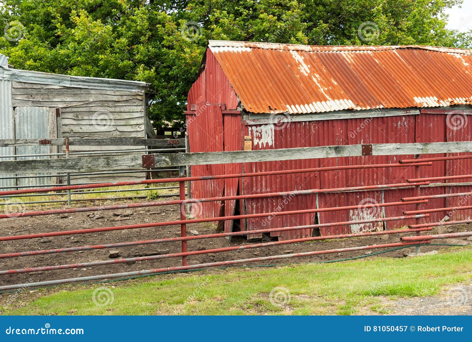 A Run Down Farm Shed stock image. Image of farming, agriculture - 81050457