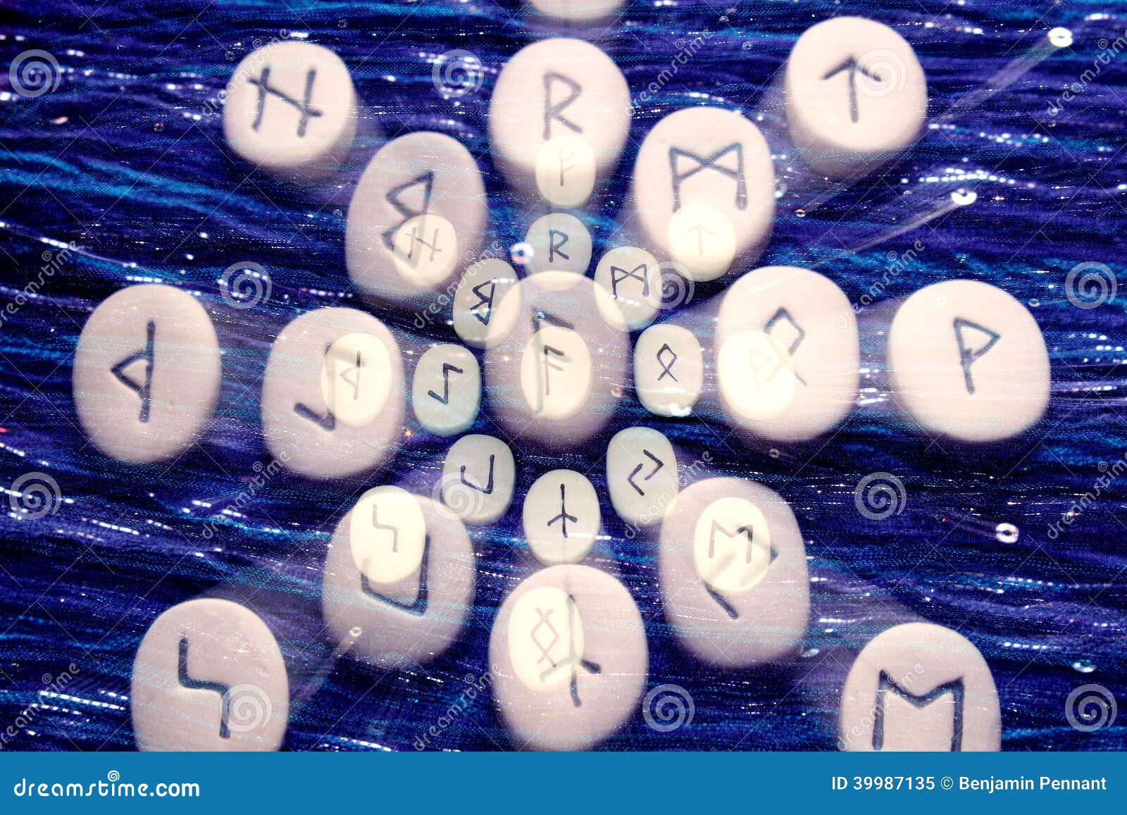 Rune Cast Star Pattern stock image. Image of ancient - 39987135