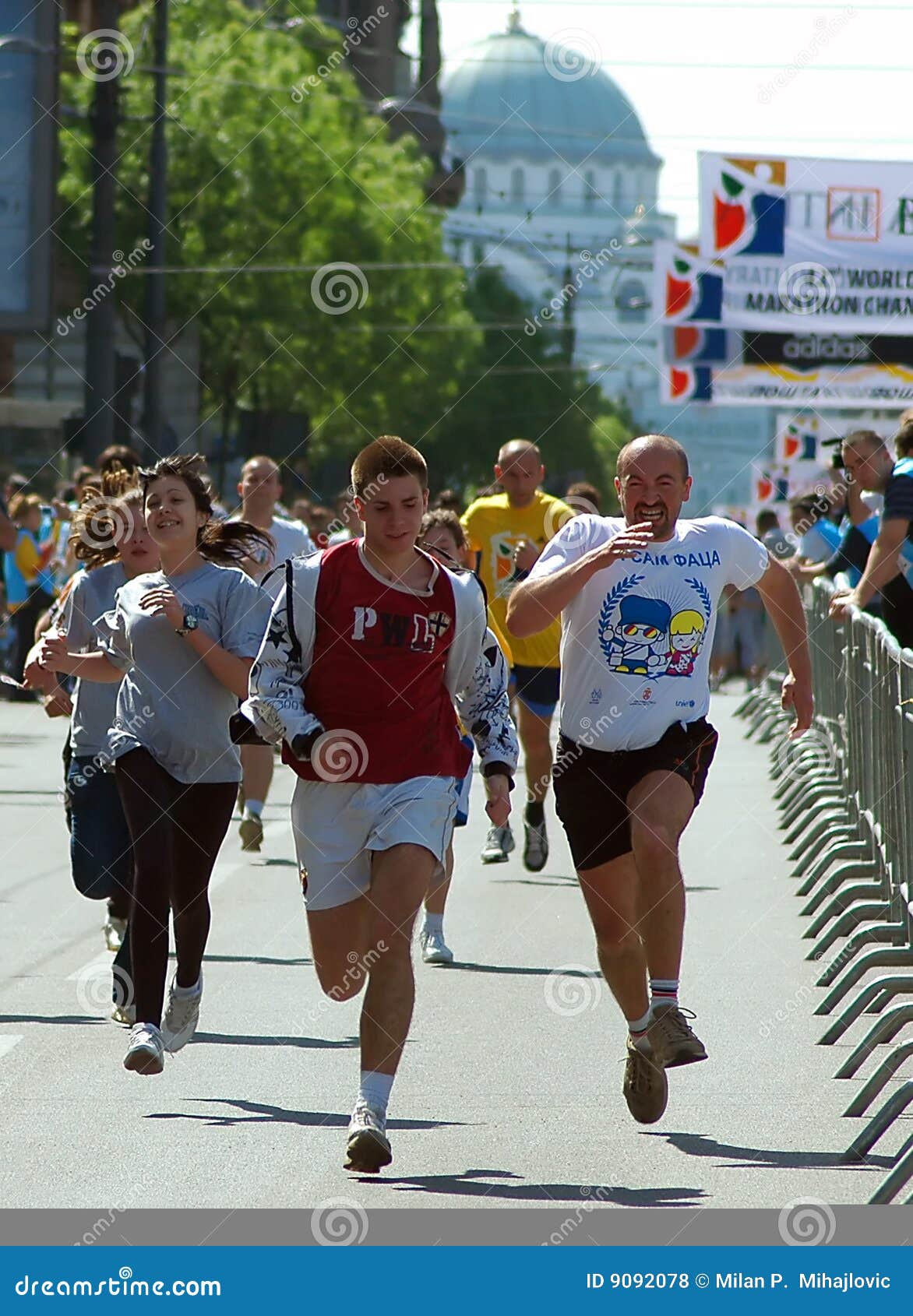 Runner on UNICEF Fun Run 2009 Editorial Stock Photo - Image of start ...