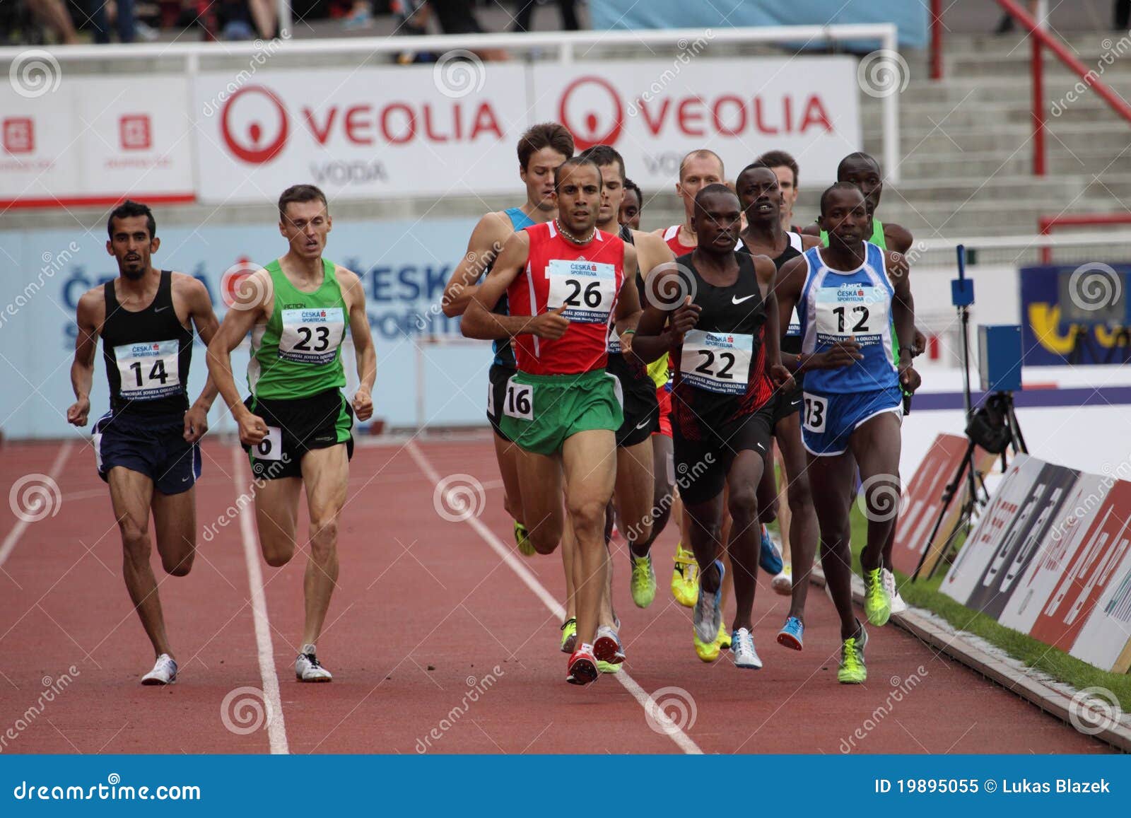 Runners on 1500 metres editorial image. Image of competition - 19895055