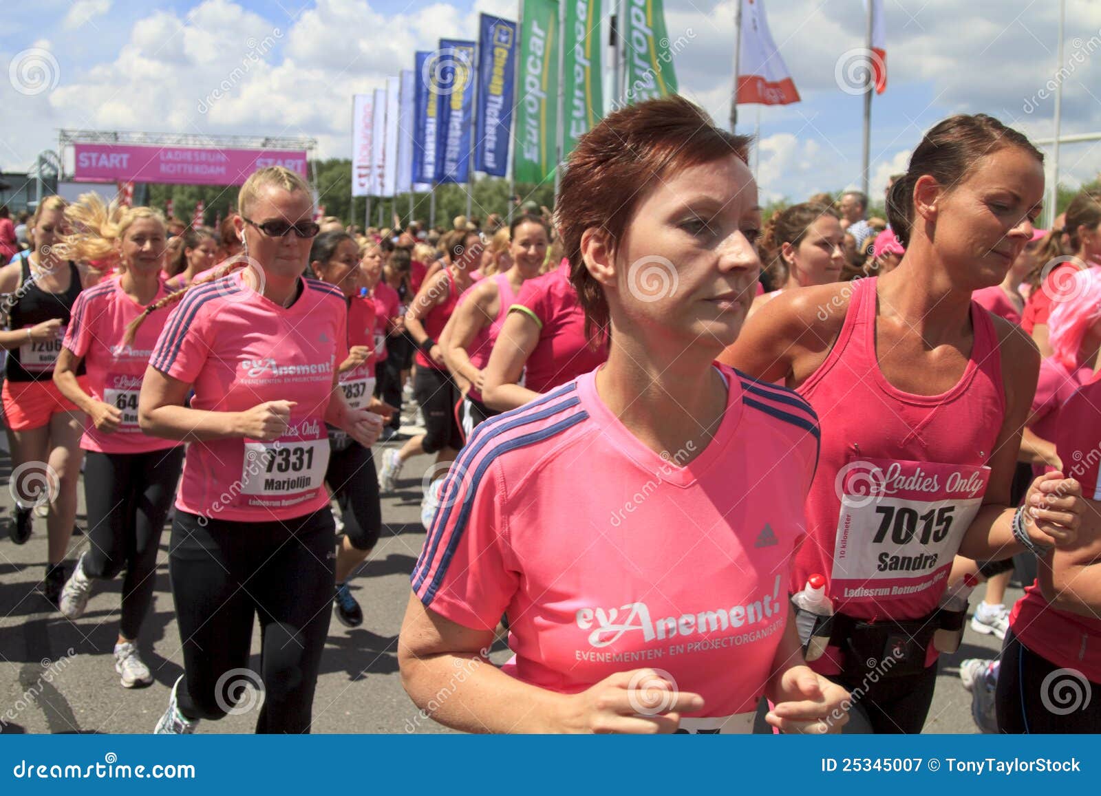 Runners passing close bye editorial photography. Image of lifestyle ...