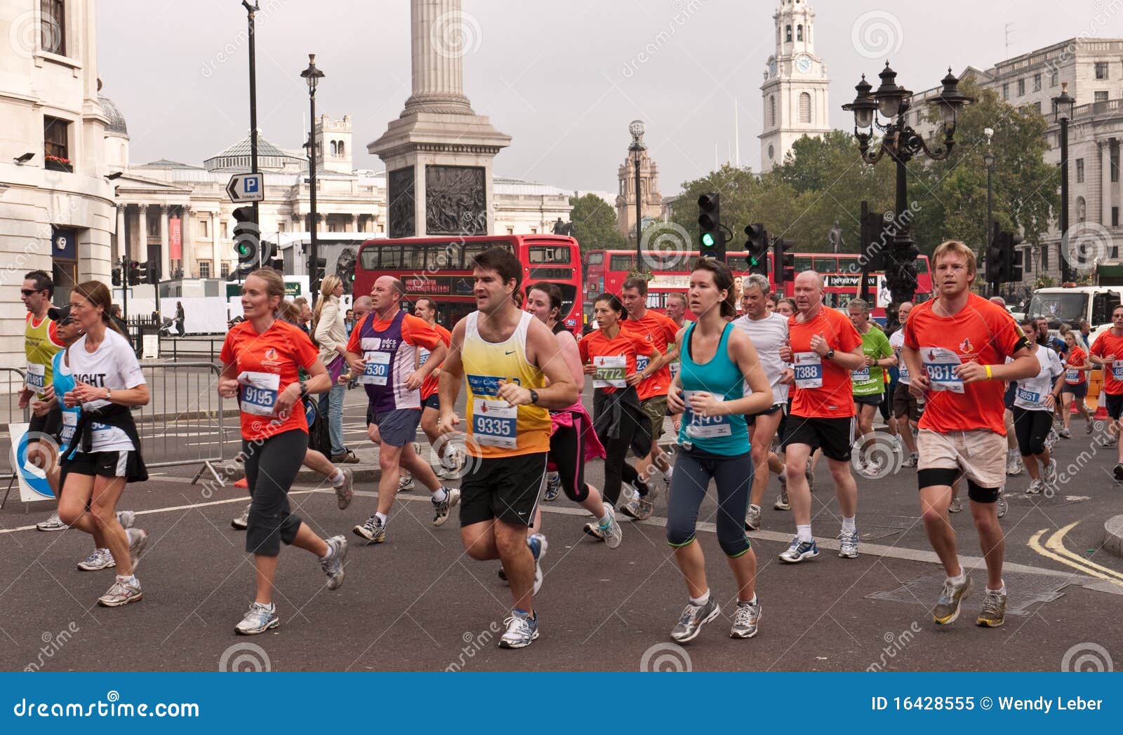 Runners in the Royal Parks Half Marathon, London Editorial Image ...
