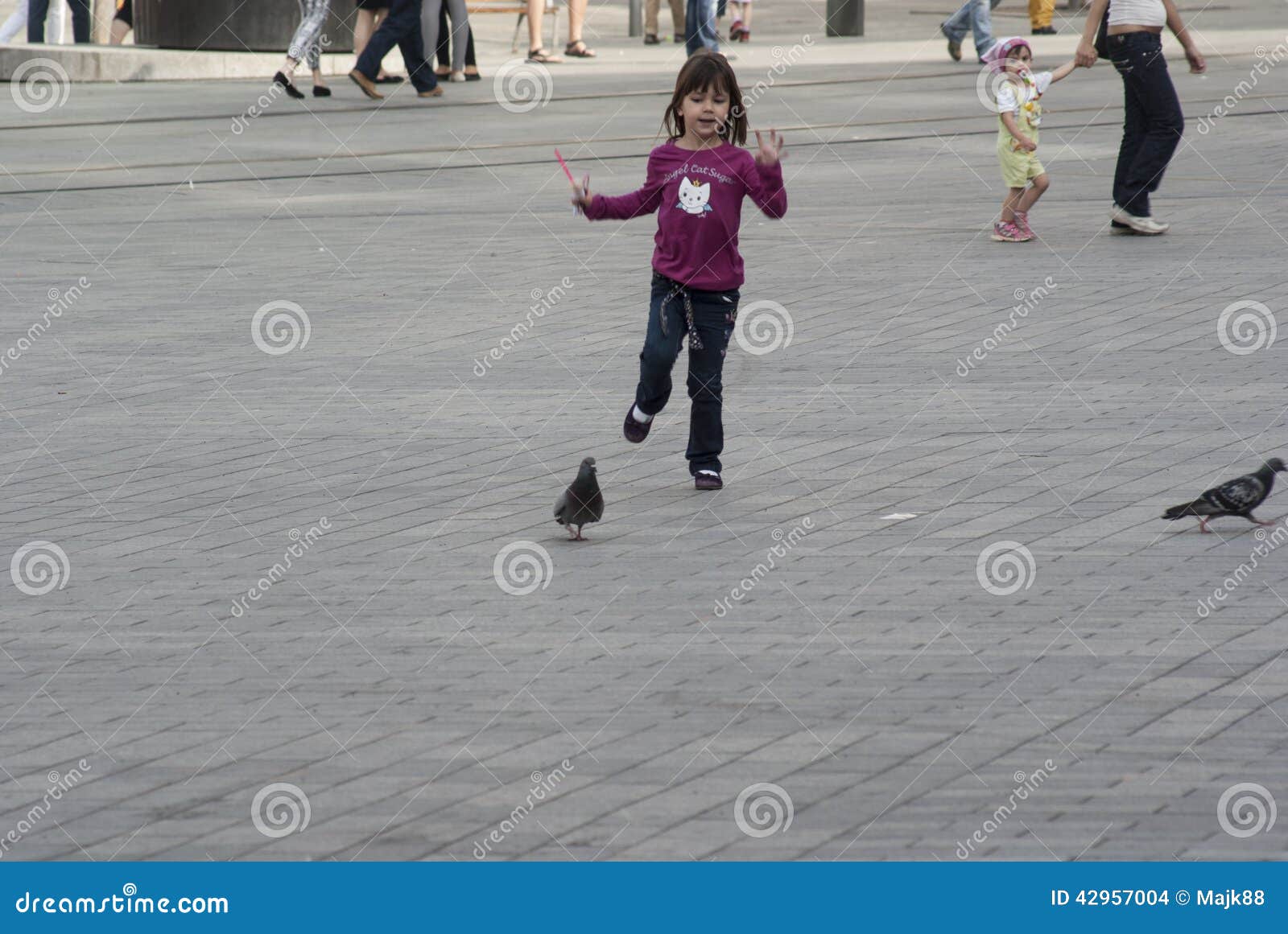 Running child editorial stock image. Image of child, running - 42957004