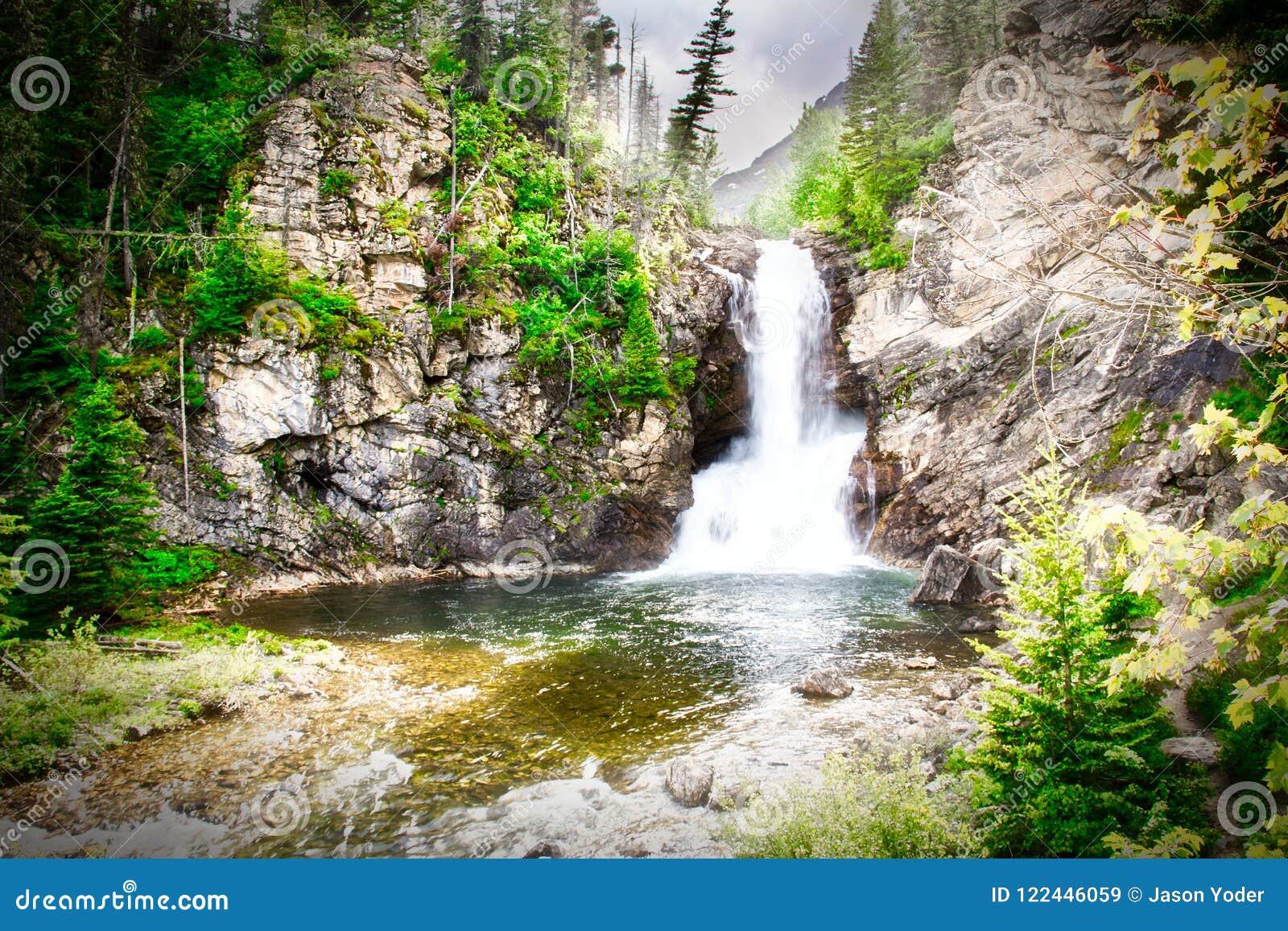 Running Eagle Falls stock image. Image of stream, falls - 122446059