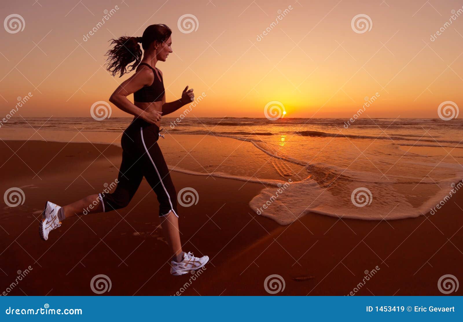 Running and sunset stock image. Image of ocean, athletic - 1453419