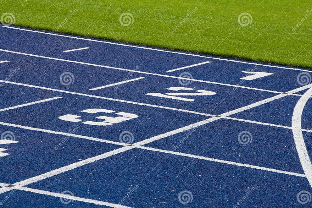 Running track stock image. Image of pattern, path, numbers - 10207147