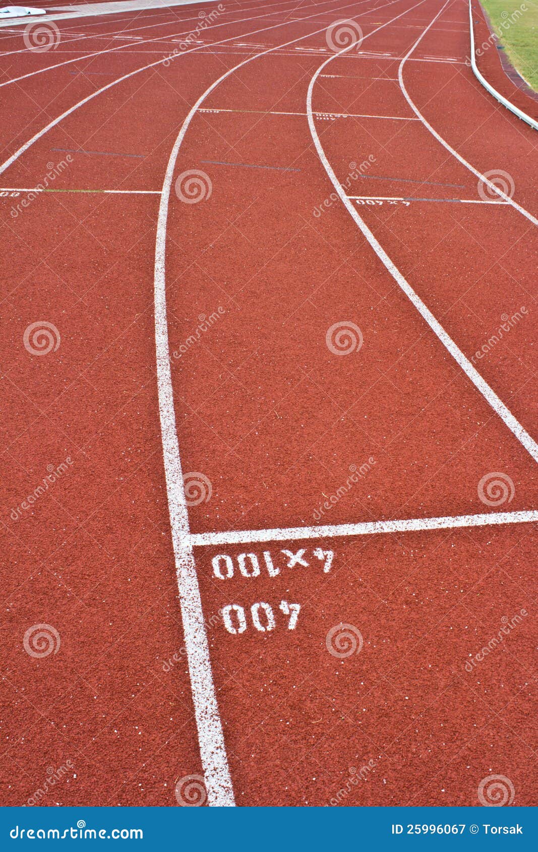 Running Track Marking Rubber Stock Image - Image of fast, paint: 25996067