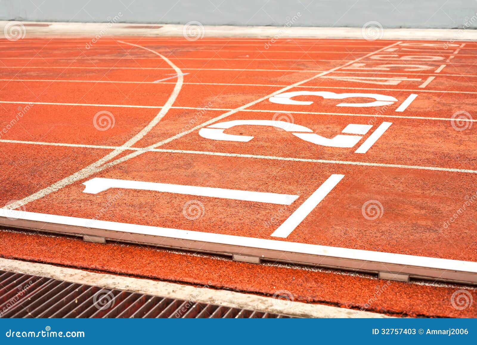 Running track stock image. Image of sport, retro, exercise - 32757403