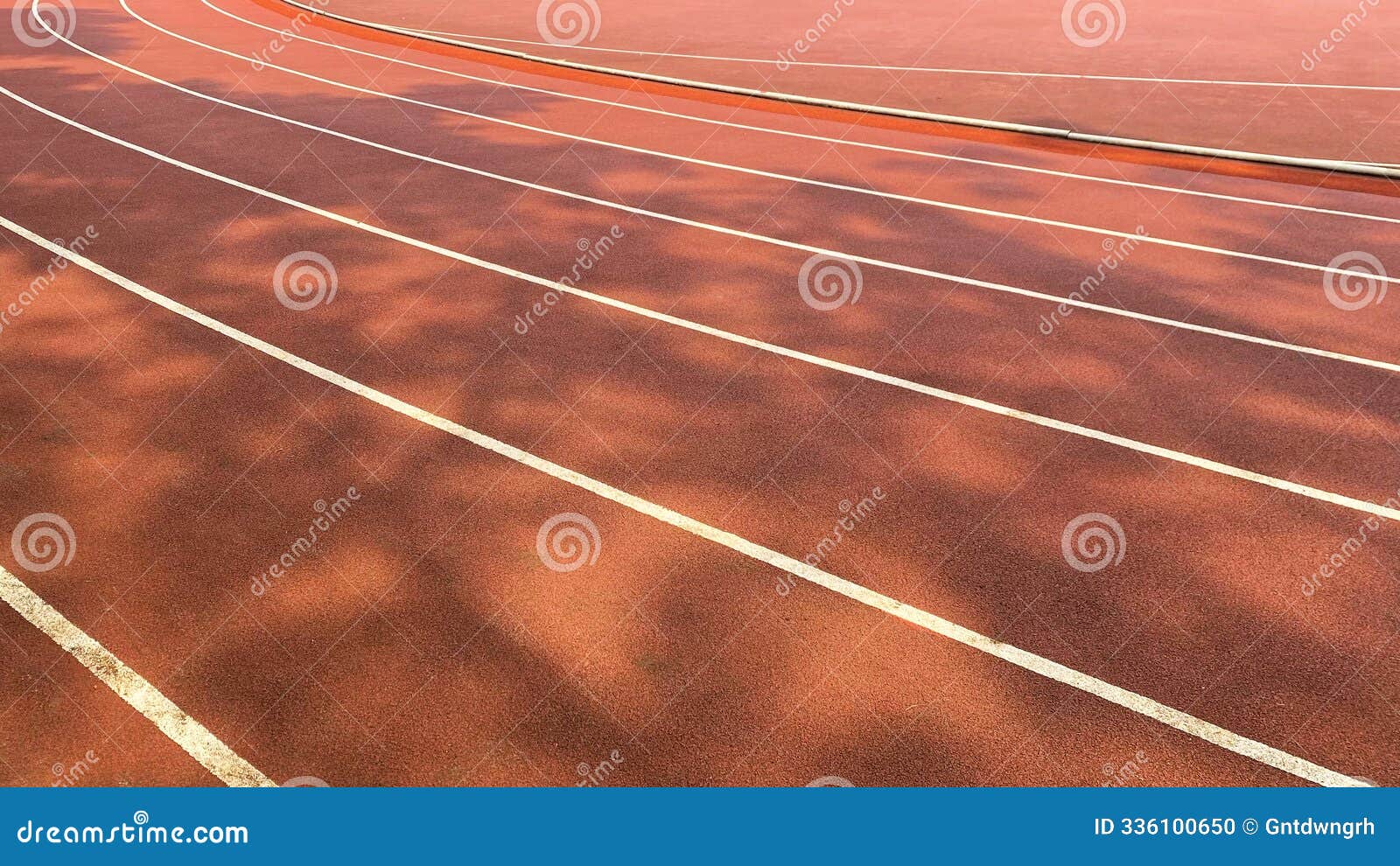Running Track on the Stadium Stock Photo - Image of recreation, empty ...