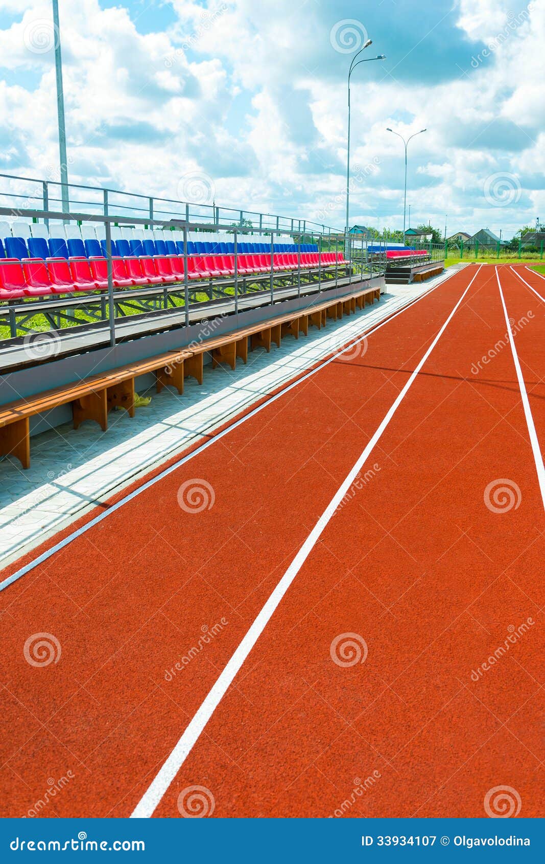 Running track at stadium stock image. Image of athletics - 33934107