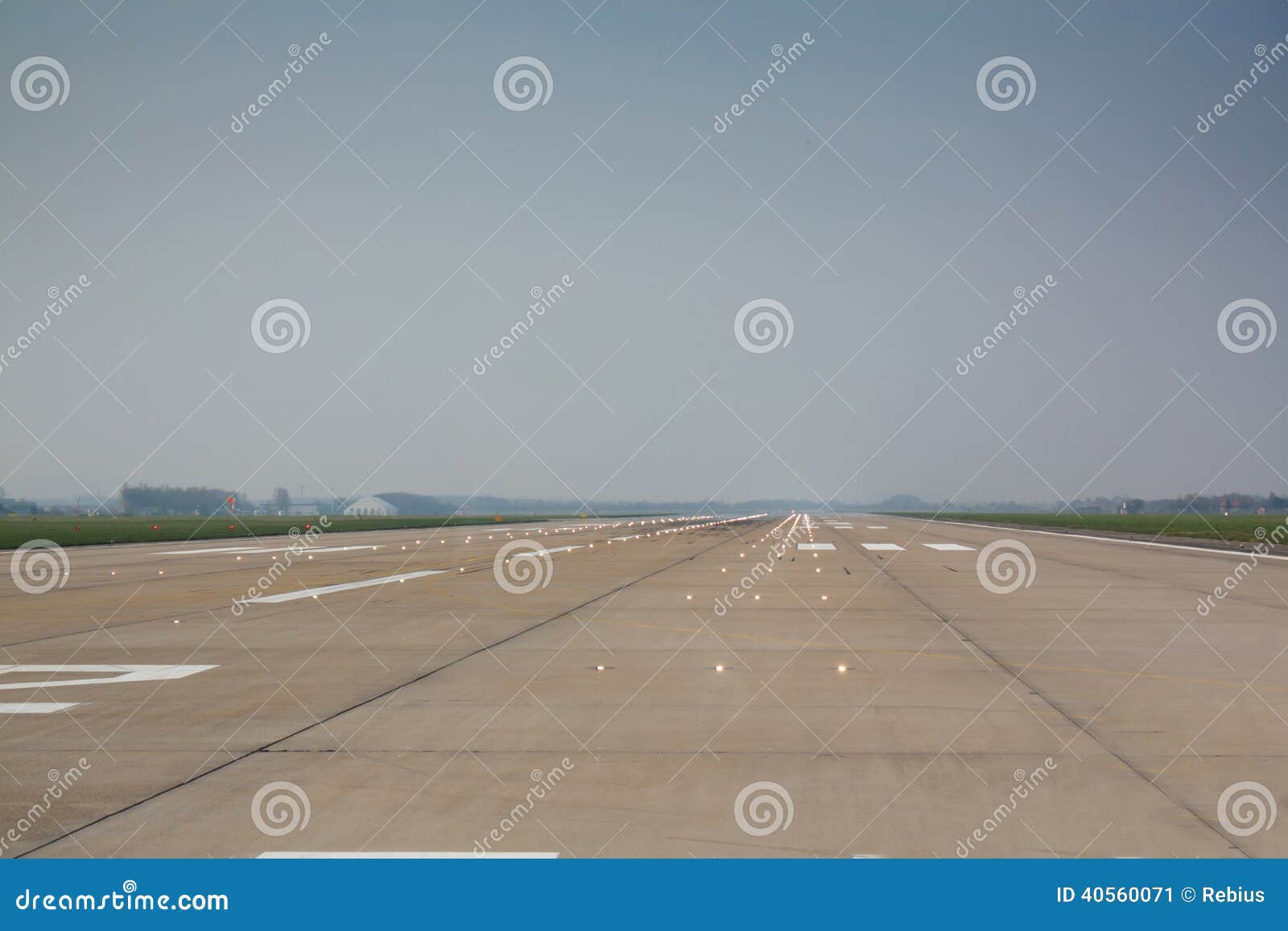 Runway stock image. Image of runway, infinity, pilot - 40560071