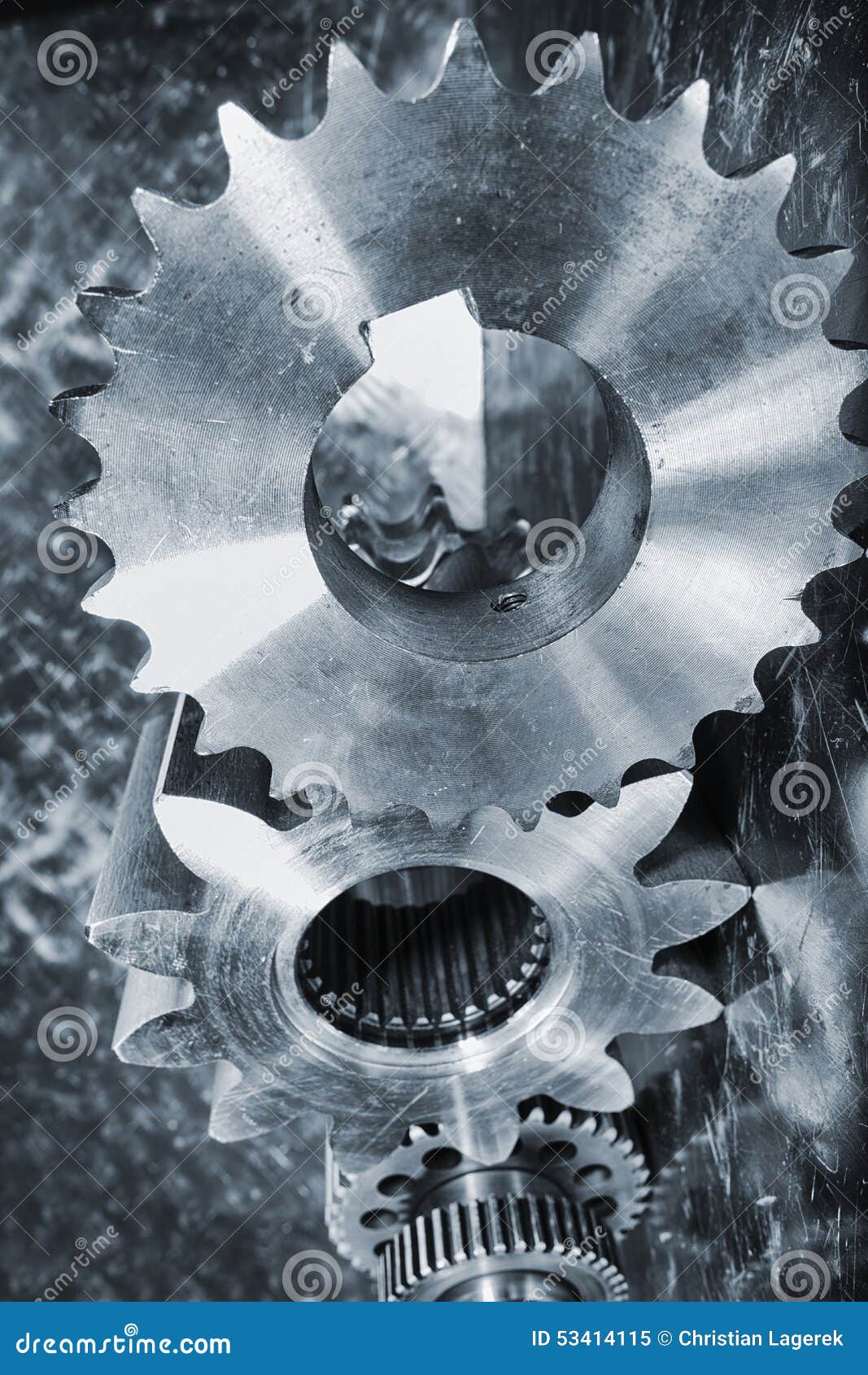 Ruote Dentate Ed Ingranaggi, Titanio Ed Acciaio Immagine Stock ...