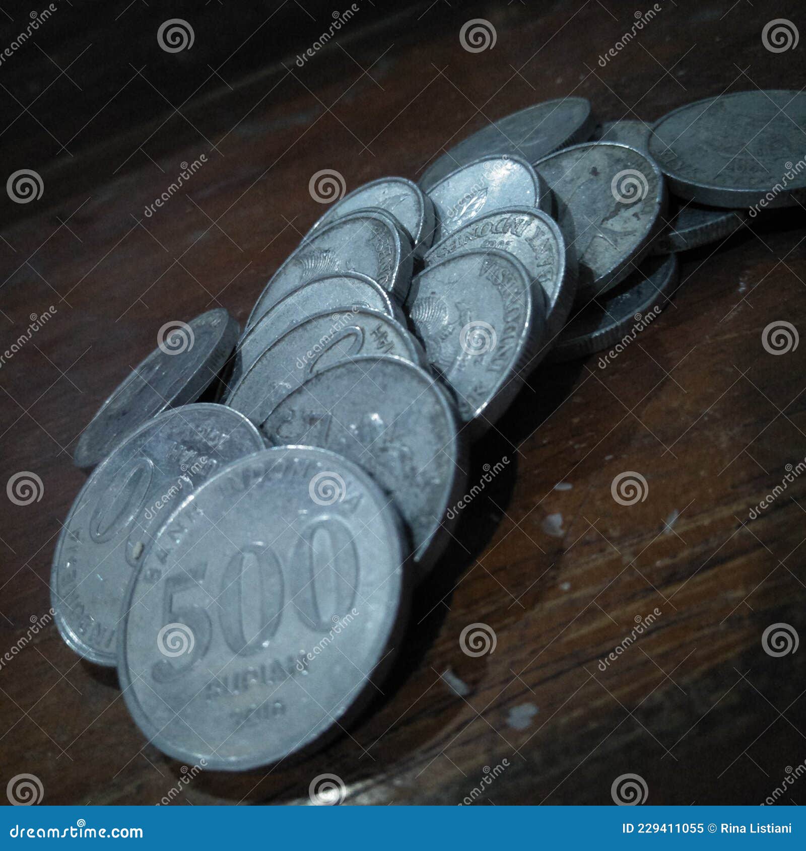 500 rupees coins stock image. Image of rupees, money - 229411055