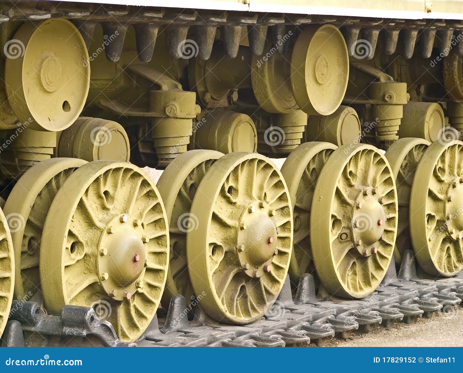 Rupsband stock foto. Image of apparatuur, gevecht, achtergrond - 17829152