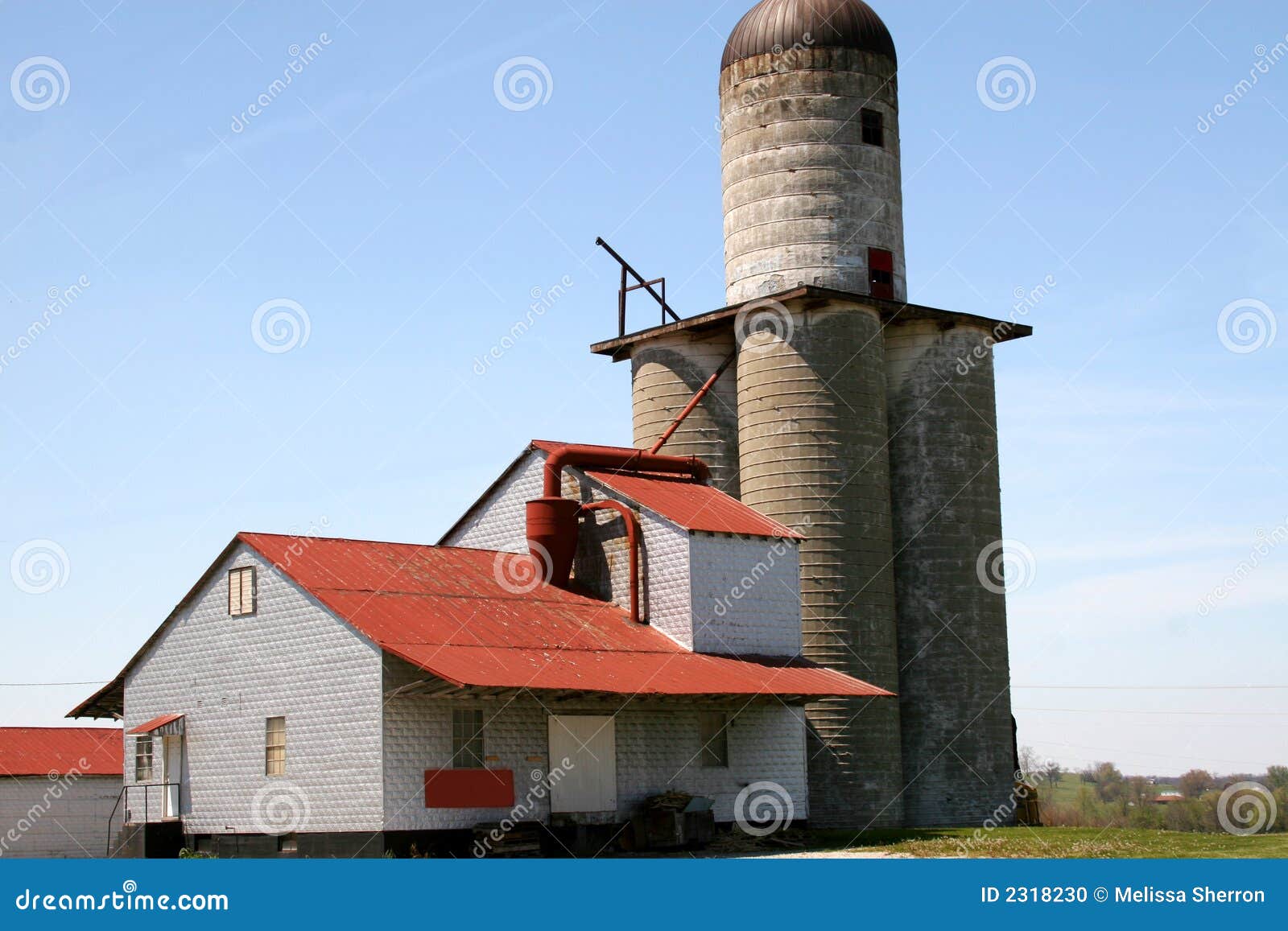 240 Old Grain Bins Stock Photos - Free & Royalty-Free Stock Photos from ...