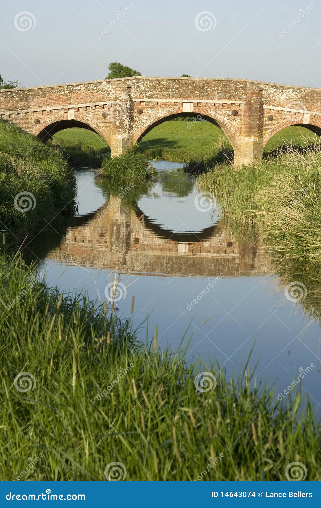 Rural bridge stock photo. Image of riverbank, arch, brick - 14643074