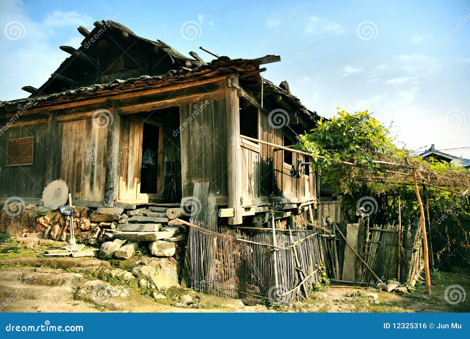 Rural housing stock photo. Image of housing, blue, lifestyle - 12325316