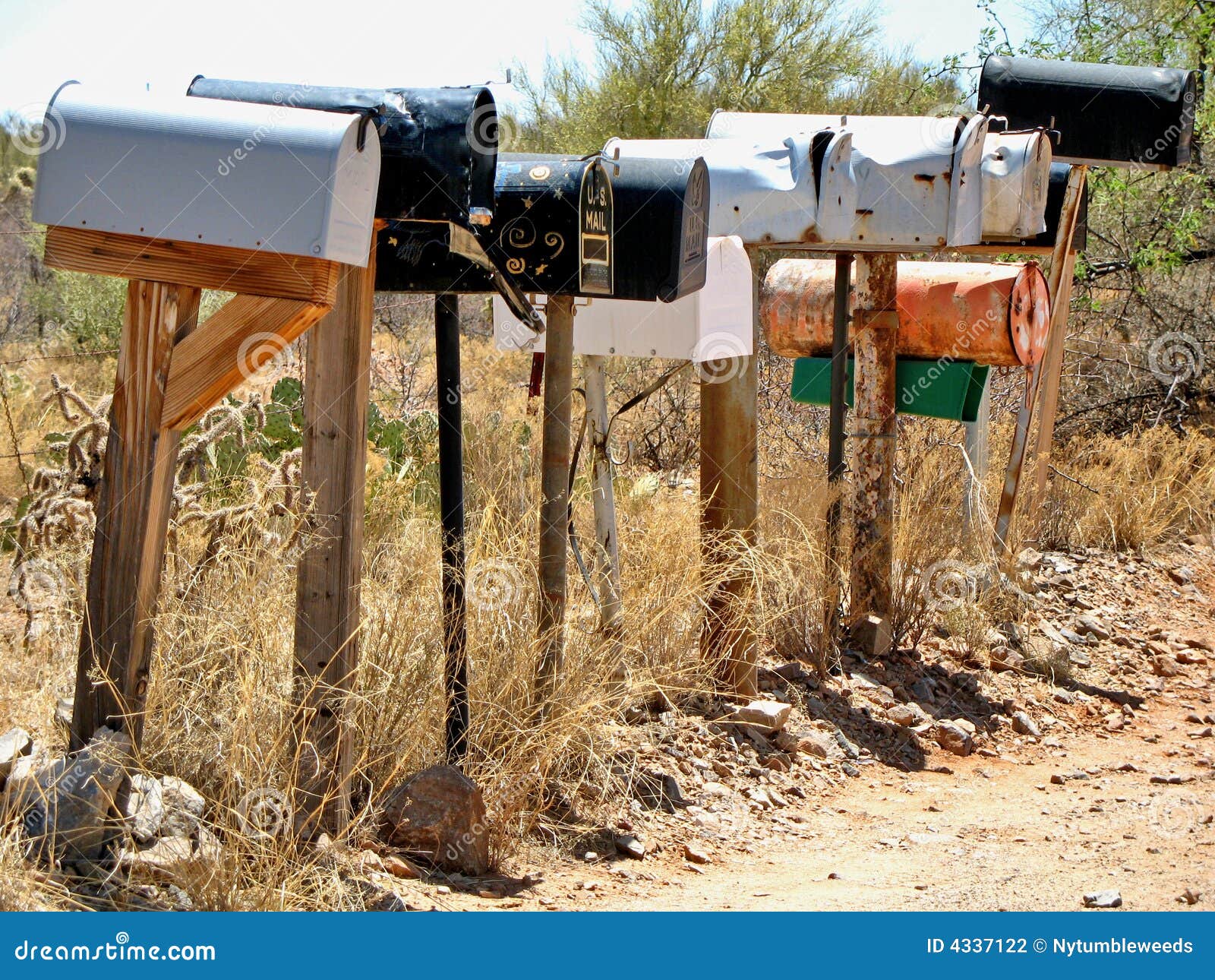 Rural mailboxes stock photo. Image of road, steel, postal - 4337122