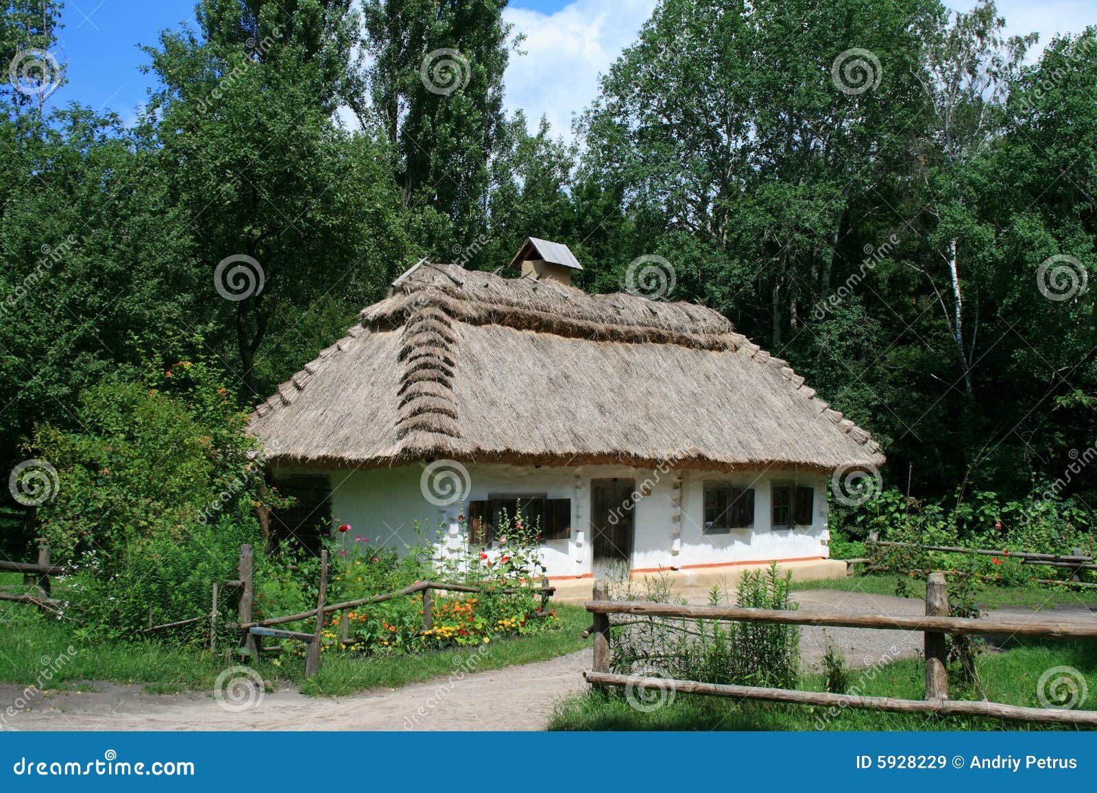 Rural small house stock image. Image of clouds, trees - 5928229