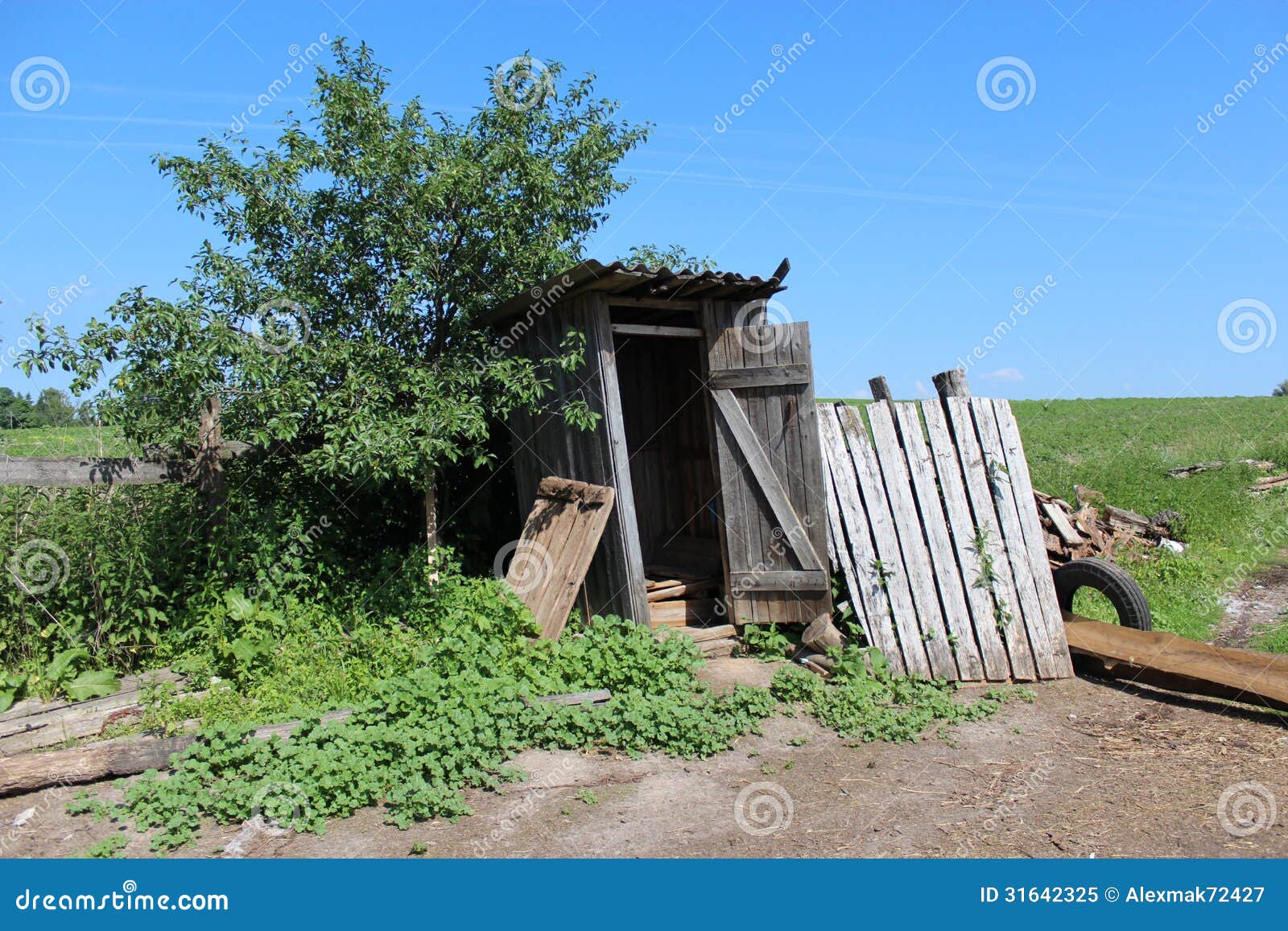 Rural toilet stock image. Image of cosiness, clean, convenience - 31642325