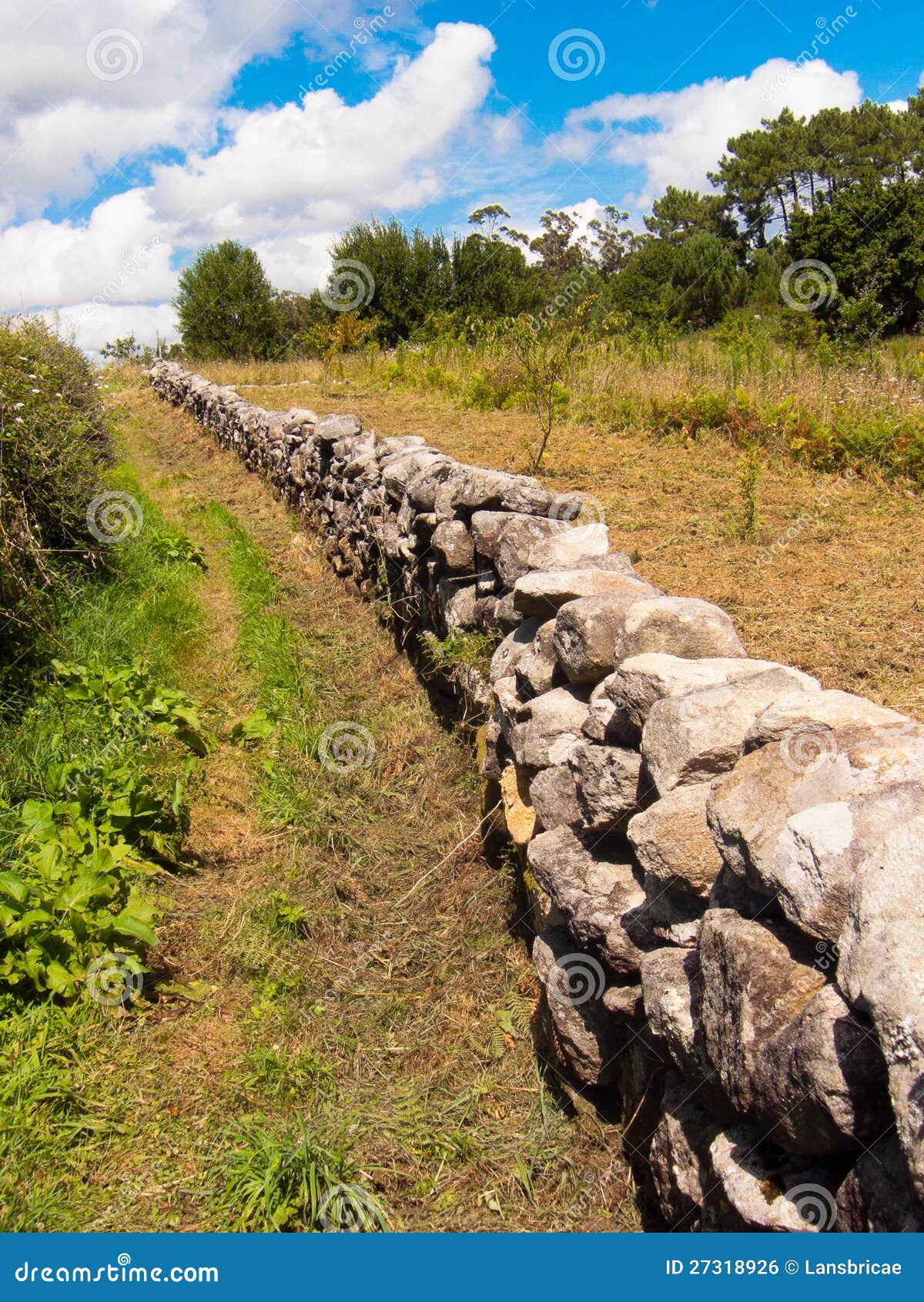 Rural wall in Galicia stock photo. Image of blue, stones - 27318926