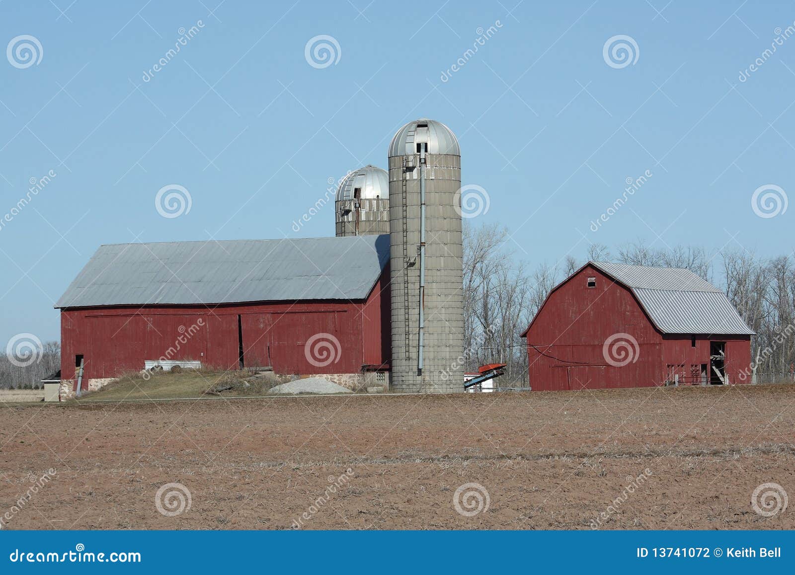 Rural Wisconsin Farm and Barns Stock Photo - Image of farmstead, ranch ...