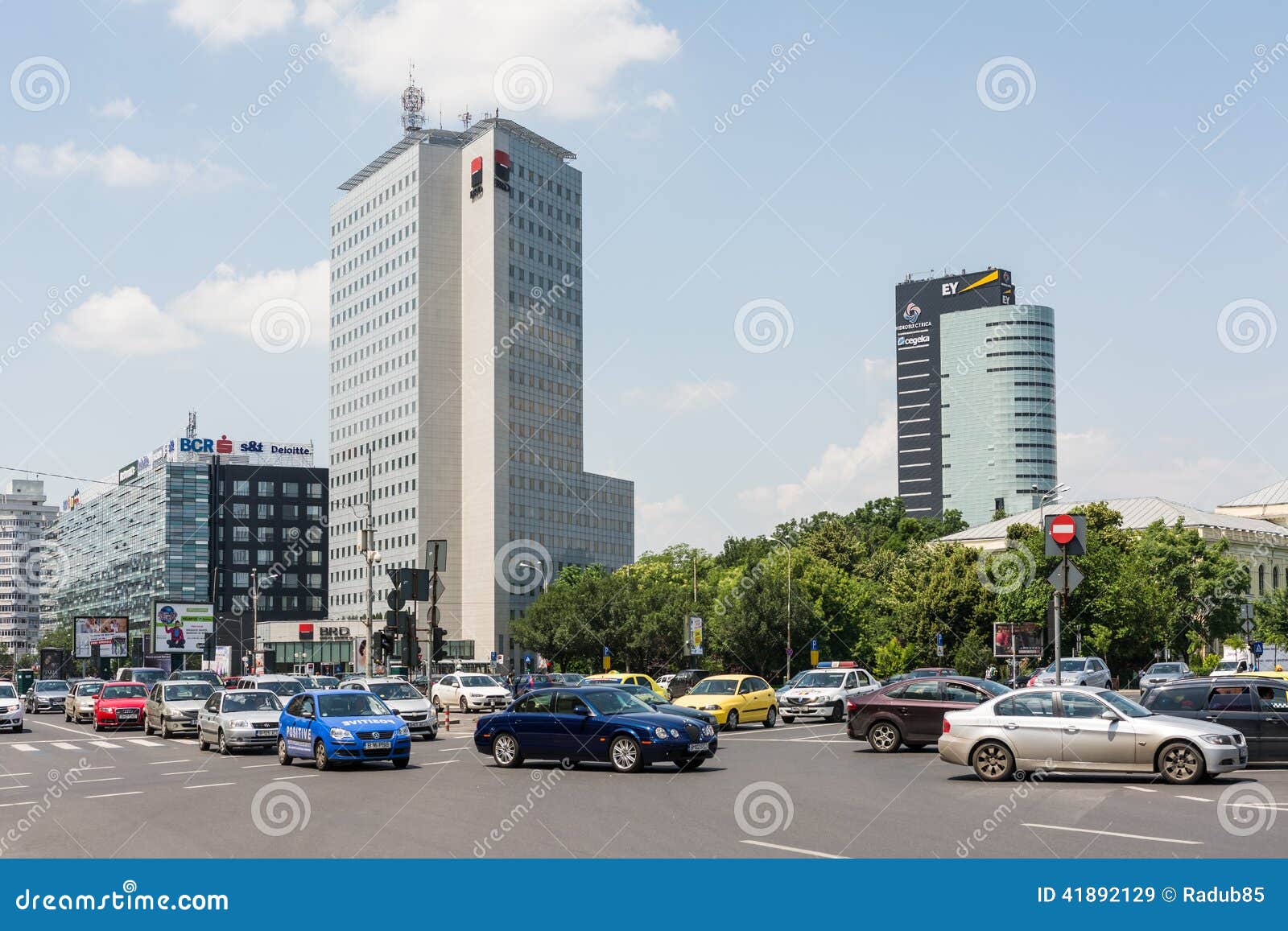 Rush Hour Traffic on Victory Square Editorial Stock Image - Image of ...